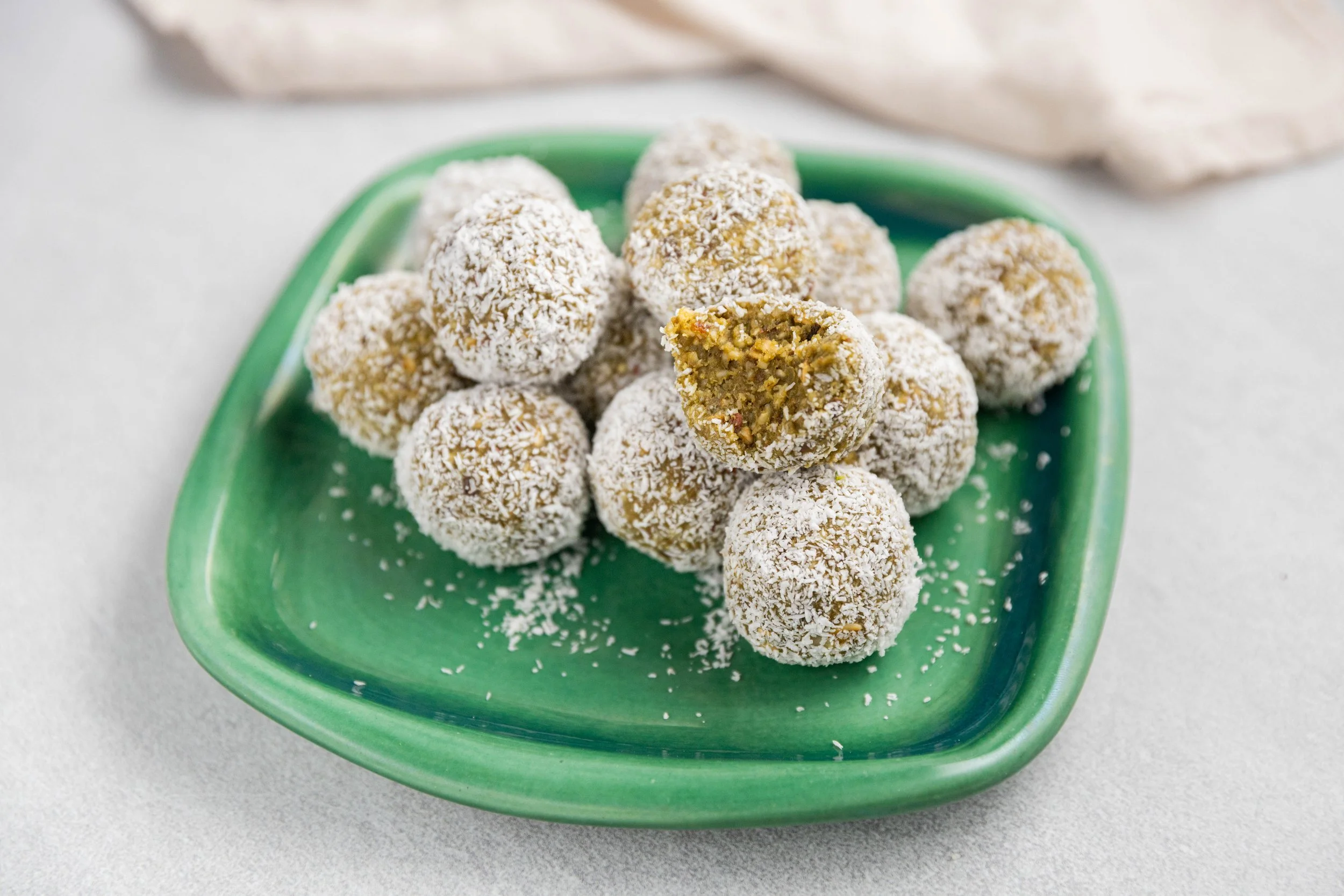 Matcha Muesli Balls — Good Chef Bad Chef