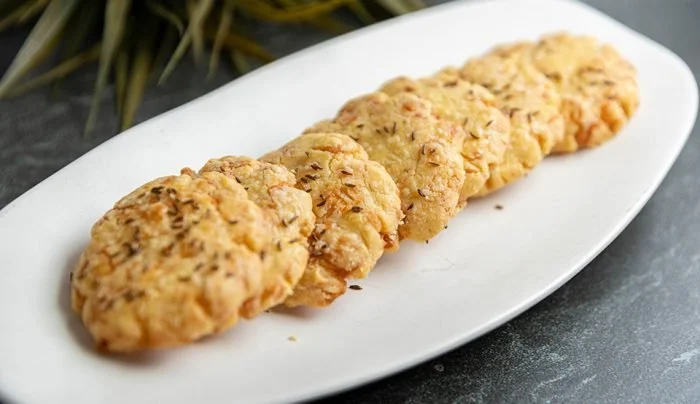 Cheese and Caraway Seed Bikkies — Good Chef Bad Chef
