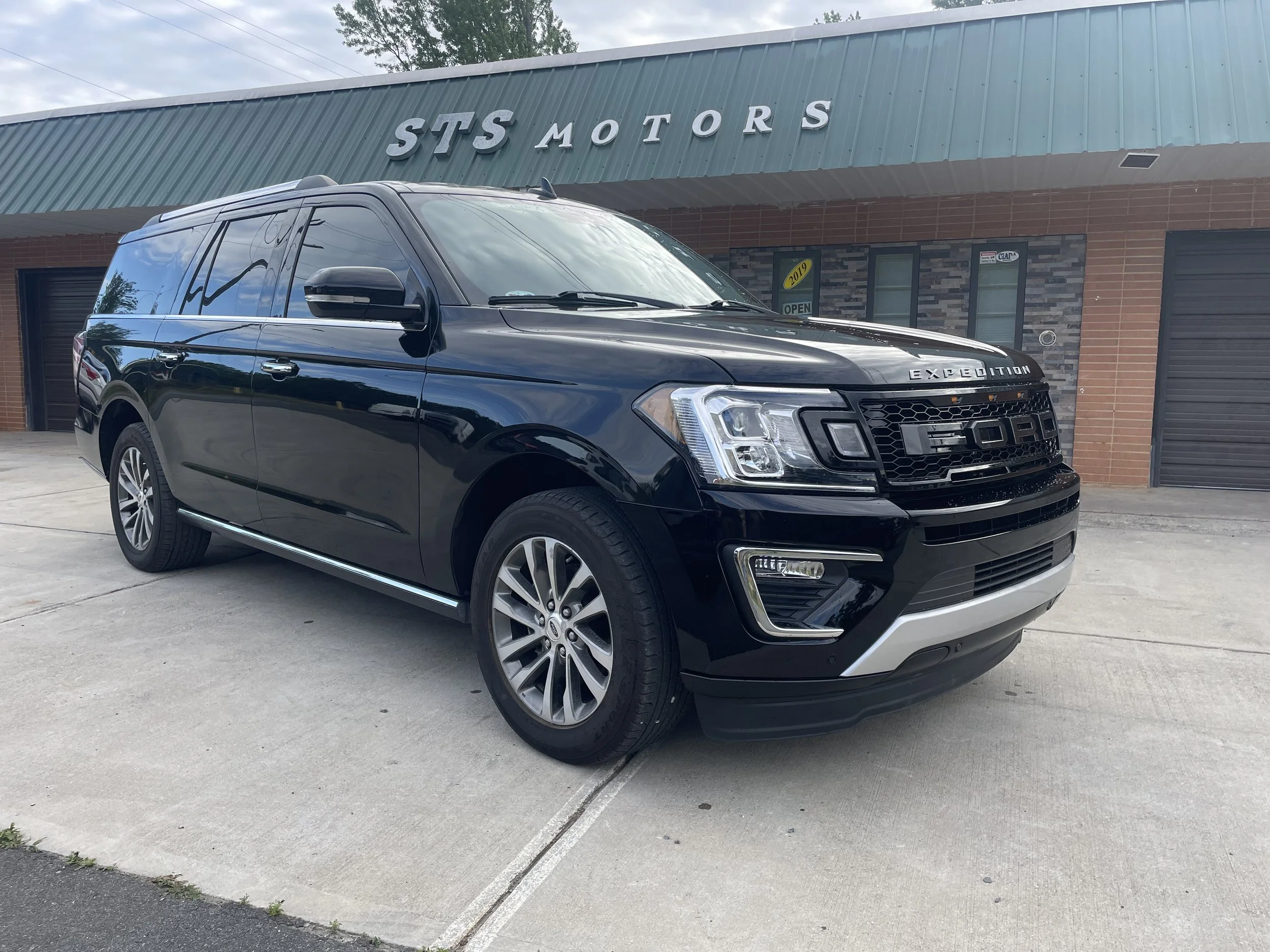 STS Motors