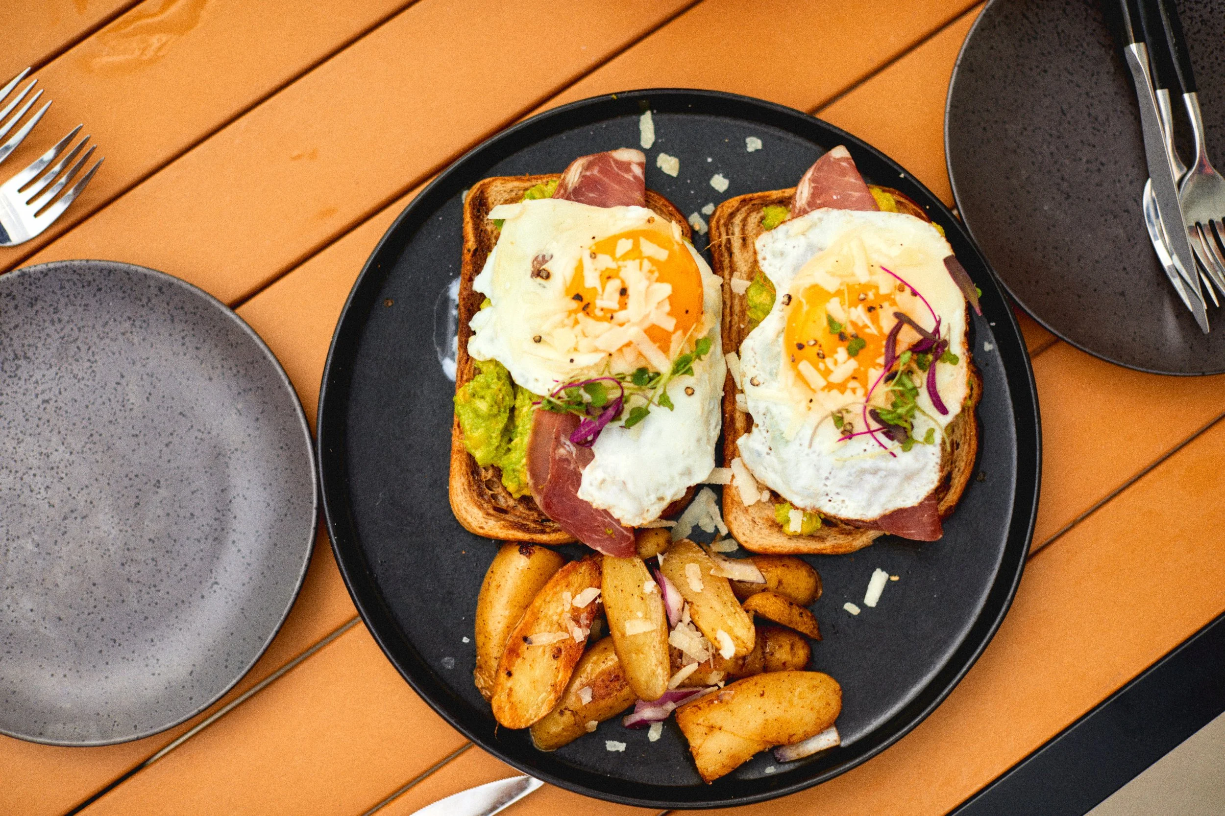 Vista Rooftop | Bar & Restaurant in Ocean City, Maryland