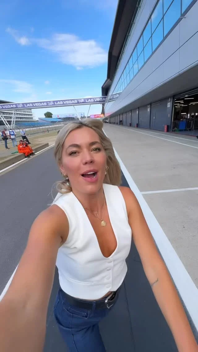 Scottish TV Presenter | Danni Menzies