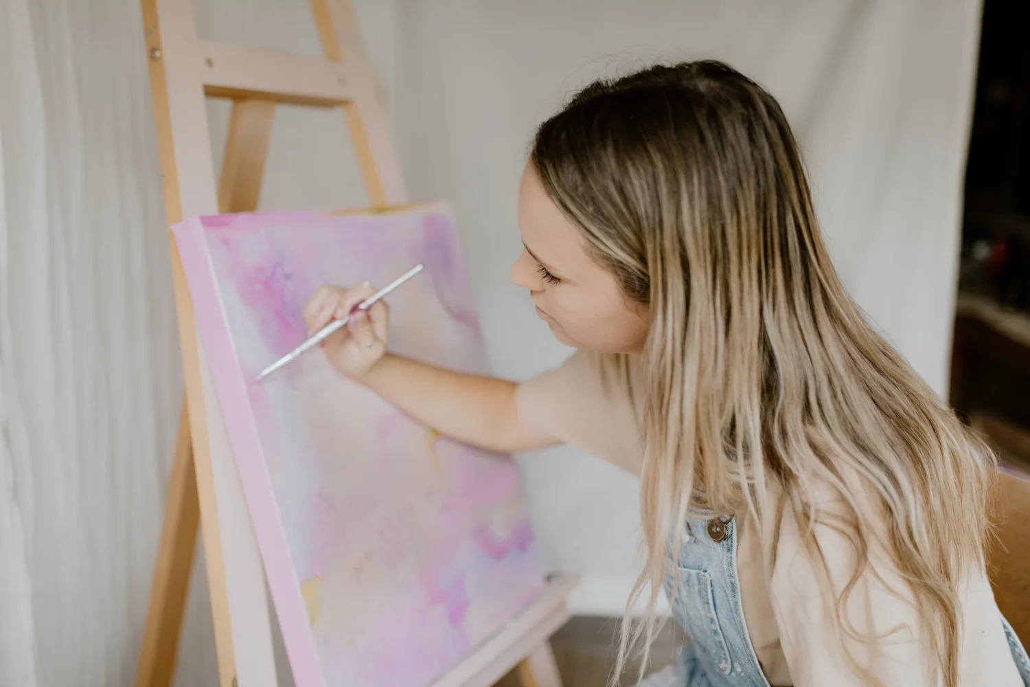 About Susanna — Susanna April