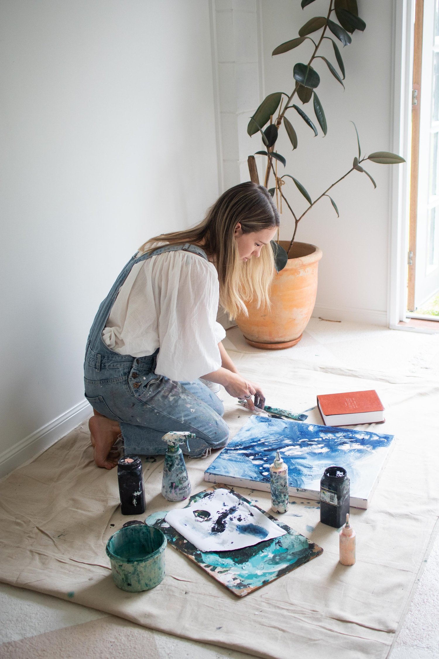 About Susanna — Susanna April