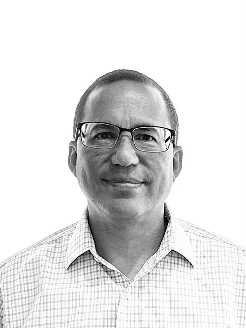 Meet Bayardo Gonzalez, Foundation Board Secretary — Bexley Education ...