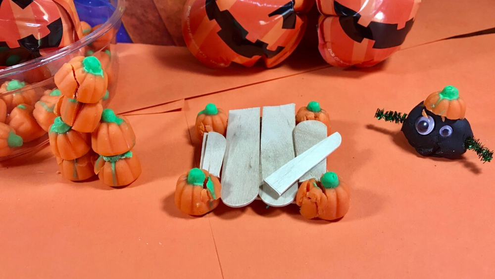 OTT 228 Small Steps, Big Leaps: Halloween STEM Projects for the ...