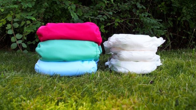 Understanding Different Types Of Nappies: Pros & Cons