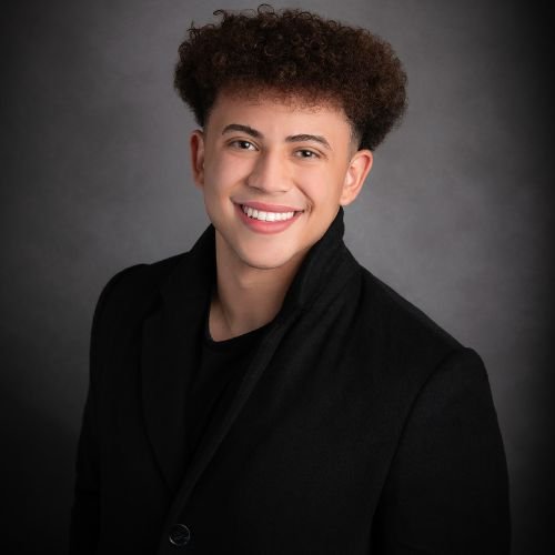 Meet The Treasure Davis Team- Powered by eXp