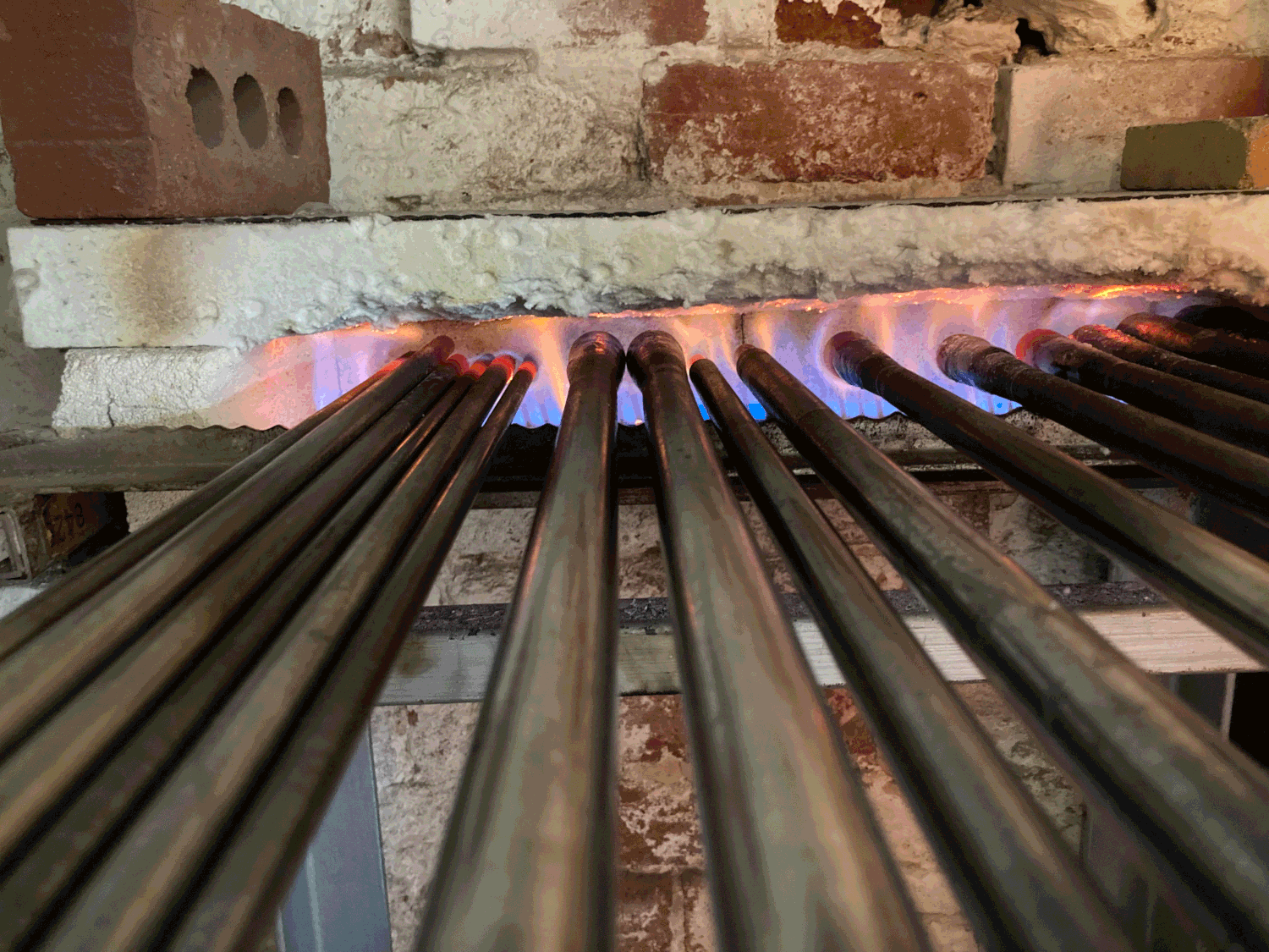 About | Discover Unique Glass Art — Louisa Raven Glass