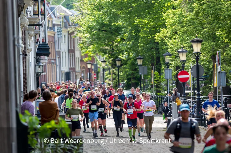 Fotoverslag Utrecht marathon — Utrechtse Sportkrant