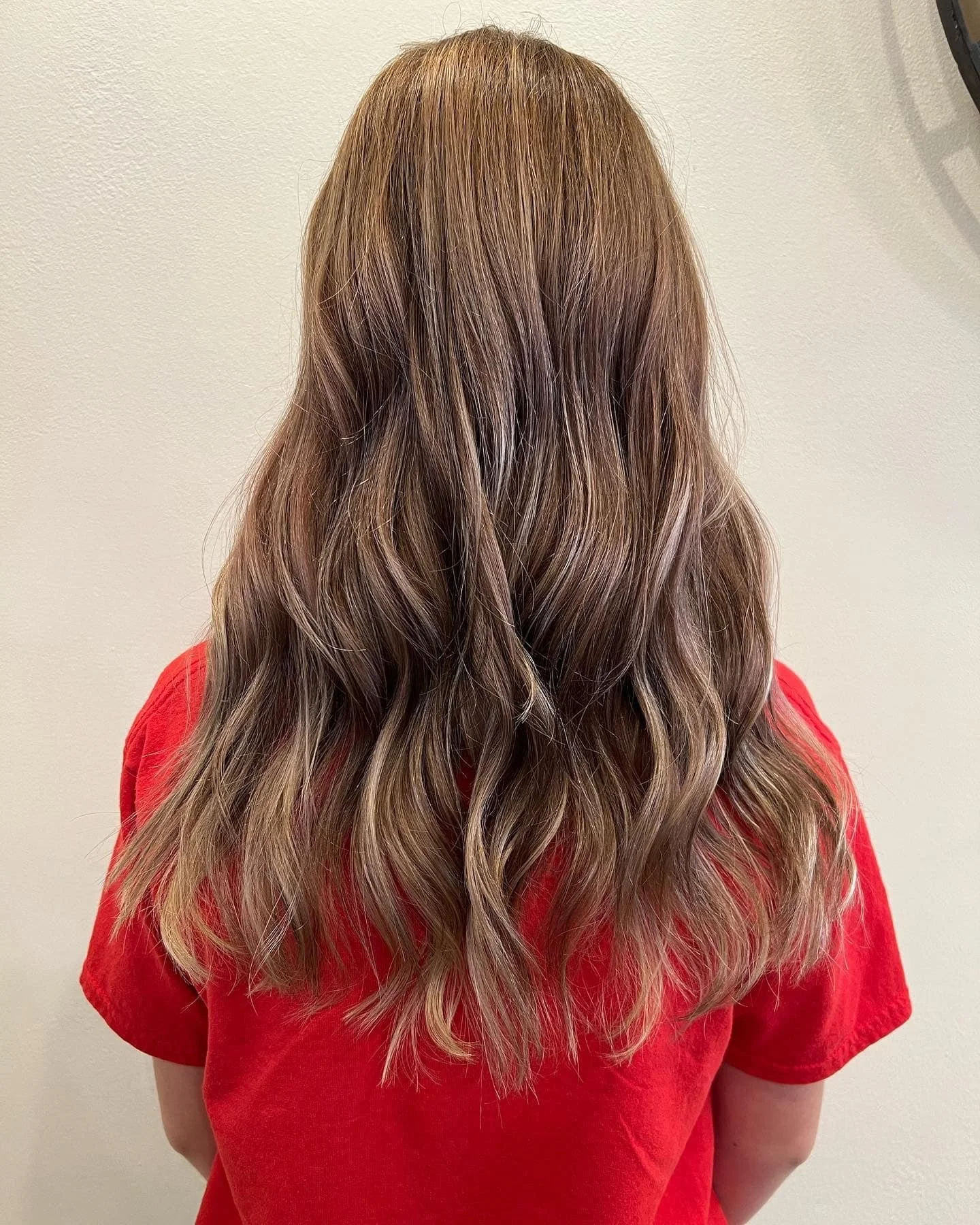 ROBINS HAIR SALON
