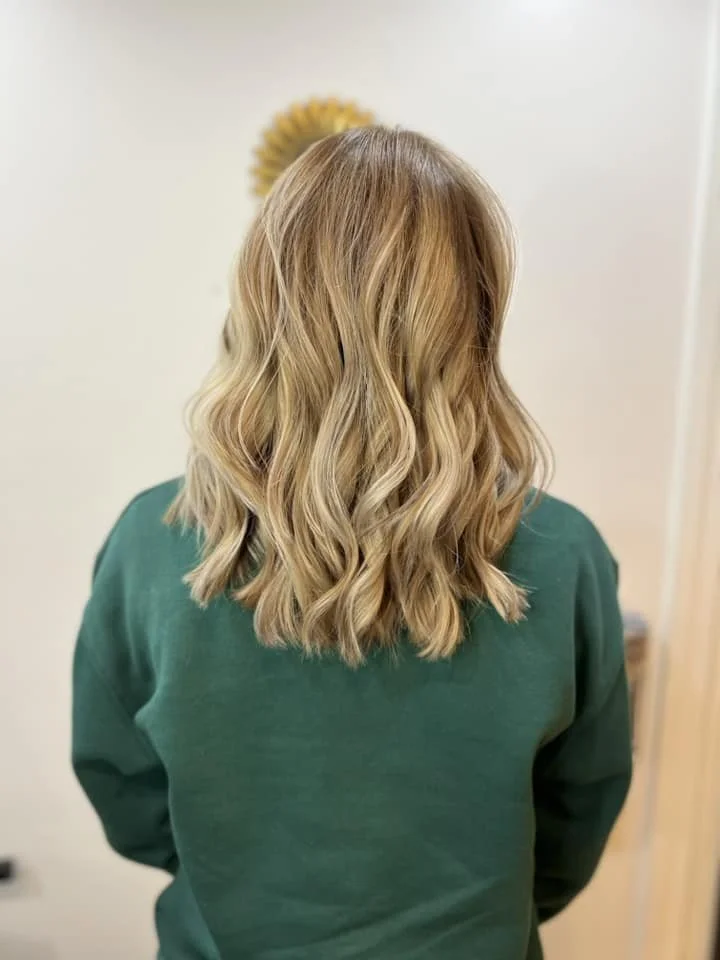 ROBINS HAIR SALON
