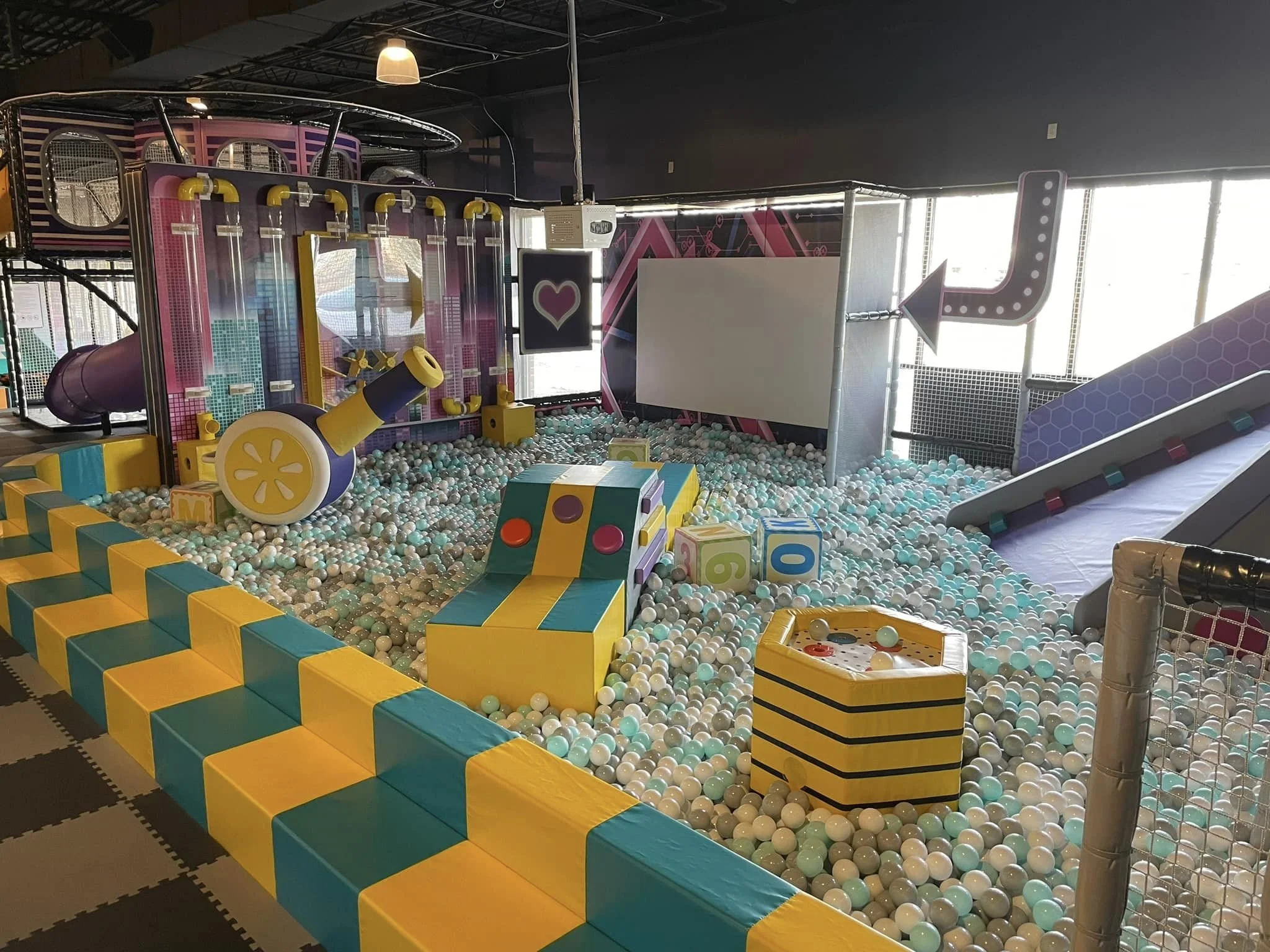 Parent’s Guide to Superkidz Club in Shawnee, KS — Kids In KC