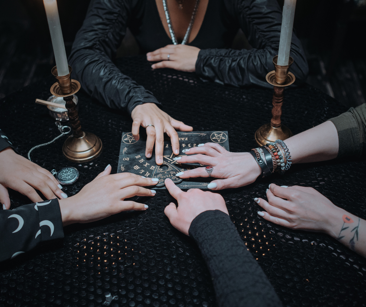 How to use a Ouija board — Reliquary & Curios