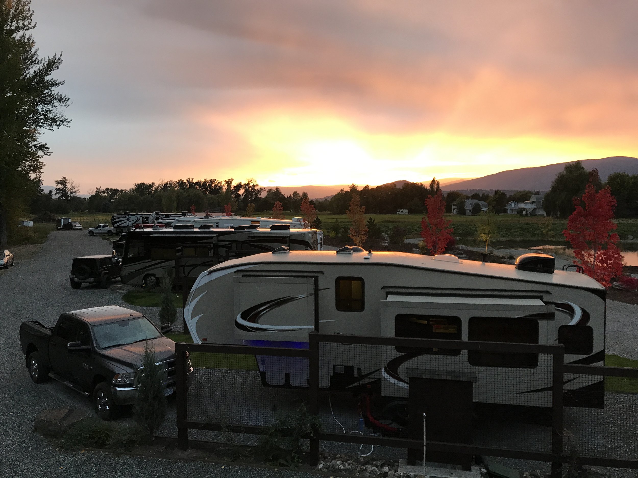 Kelowna Urban Farm & RV Park - Kelowna Urban Farm and RV Park