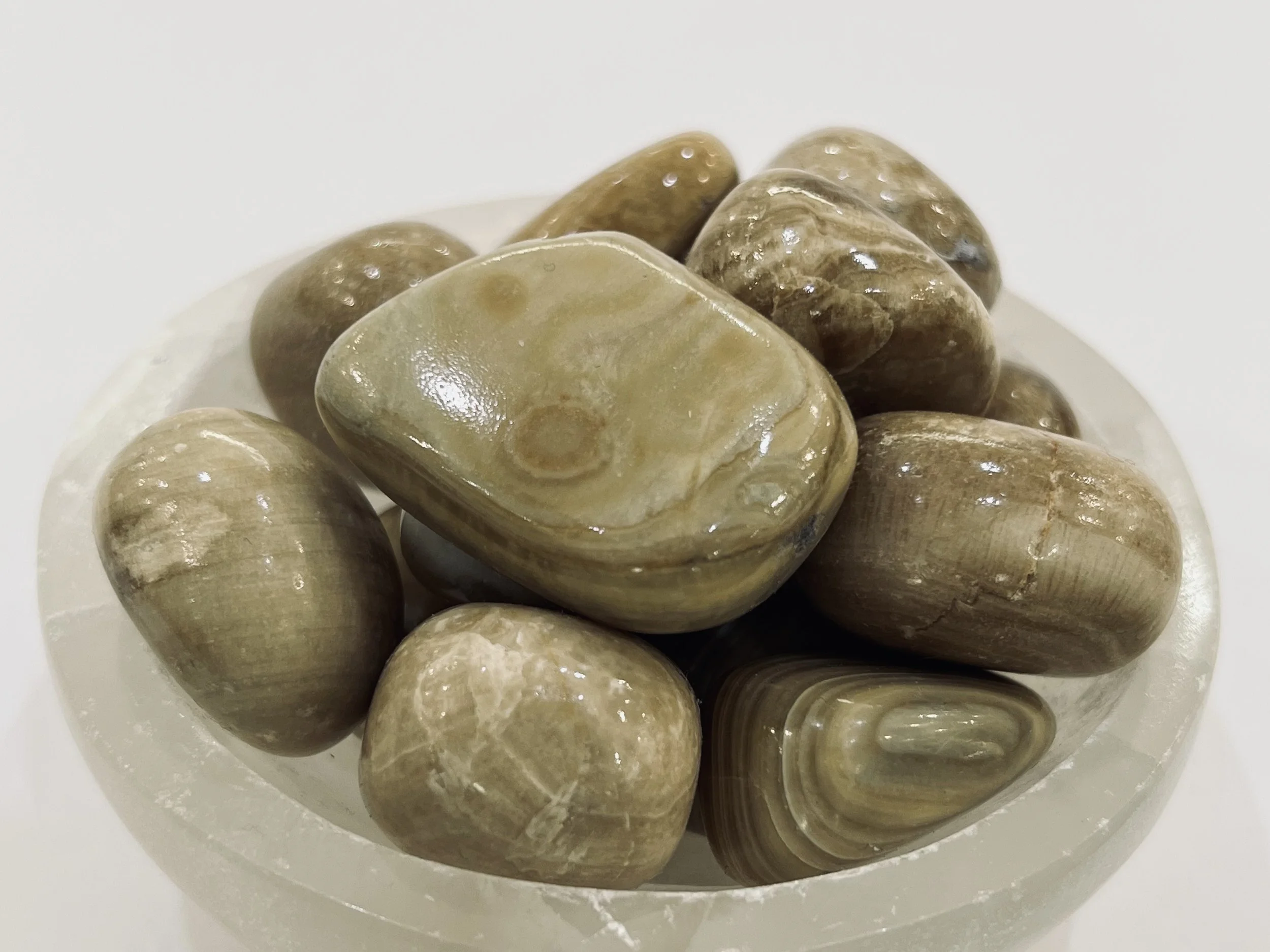 Clear Quartz Tumble Stone — The Crystal Company Qld