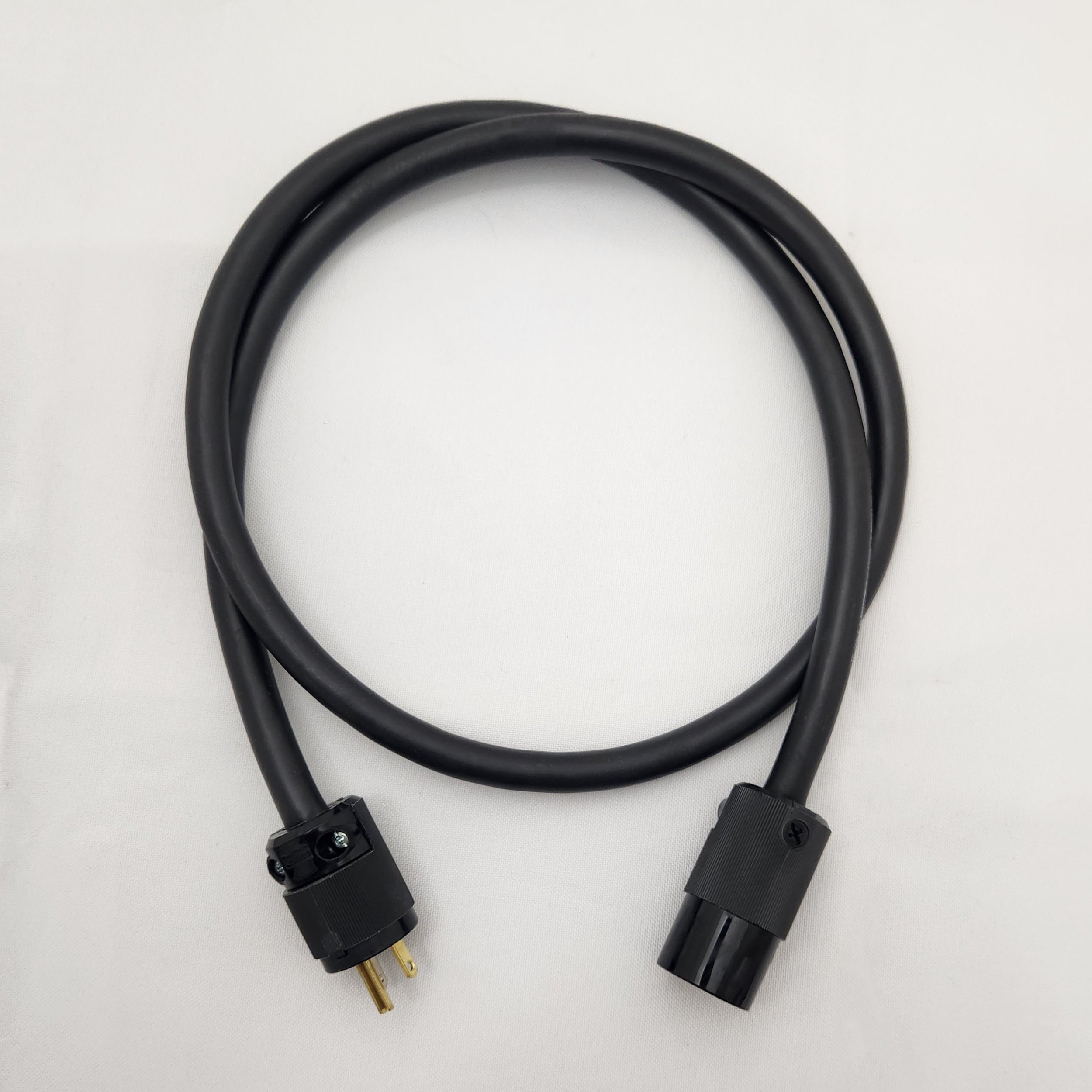Extension Cables — PlugsPlus