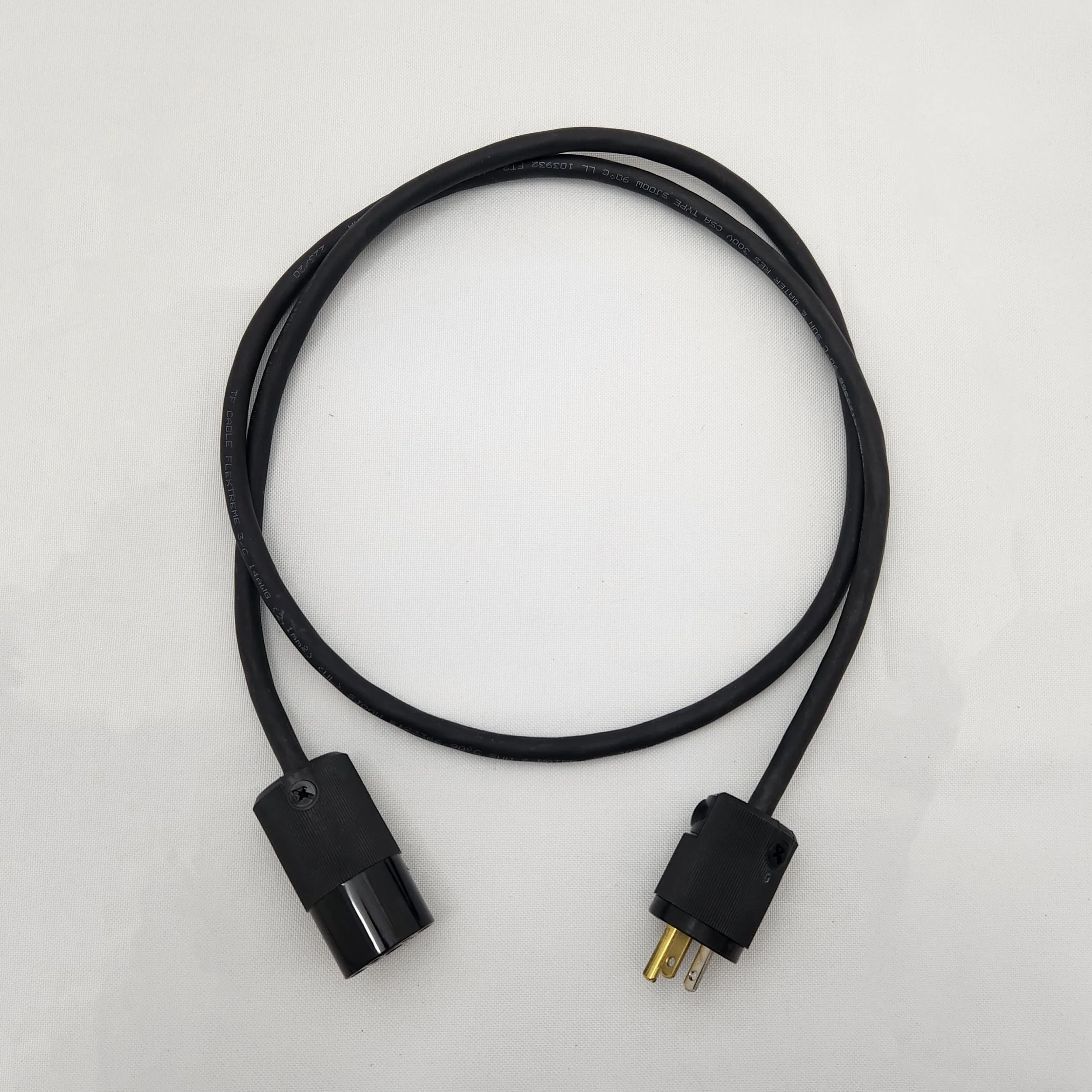 Extension Cables — PlugsPlus