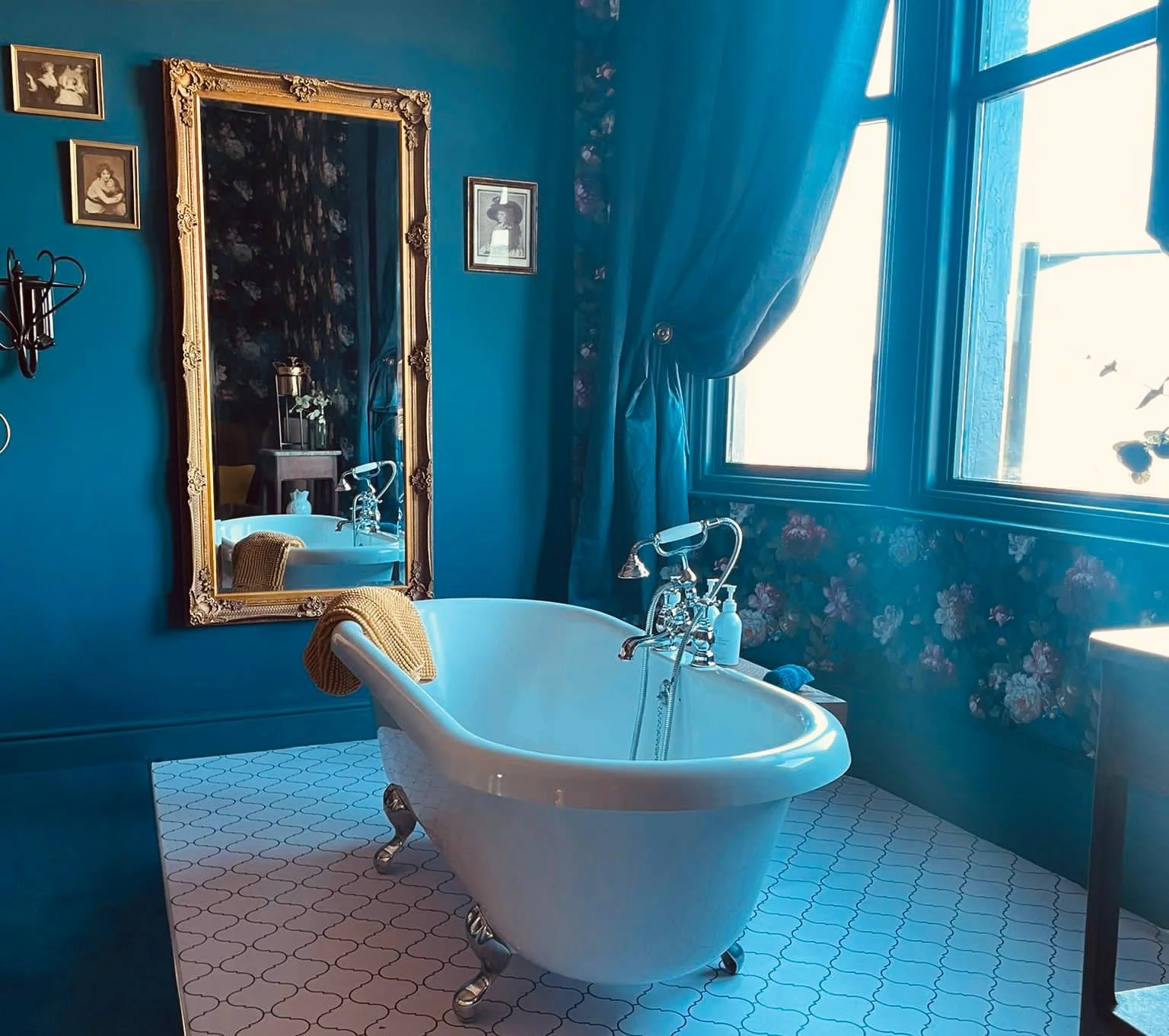 Emmeline Pankhurst Edwardian Suite — Molly's