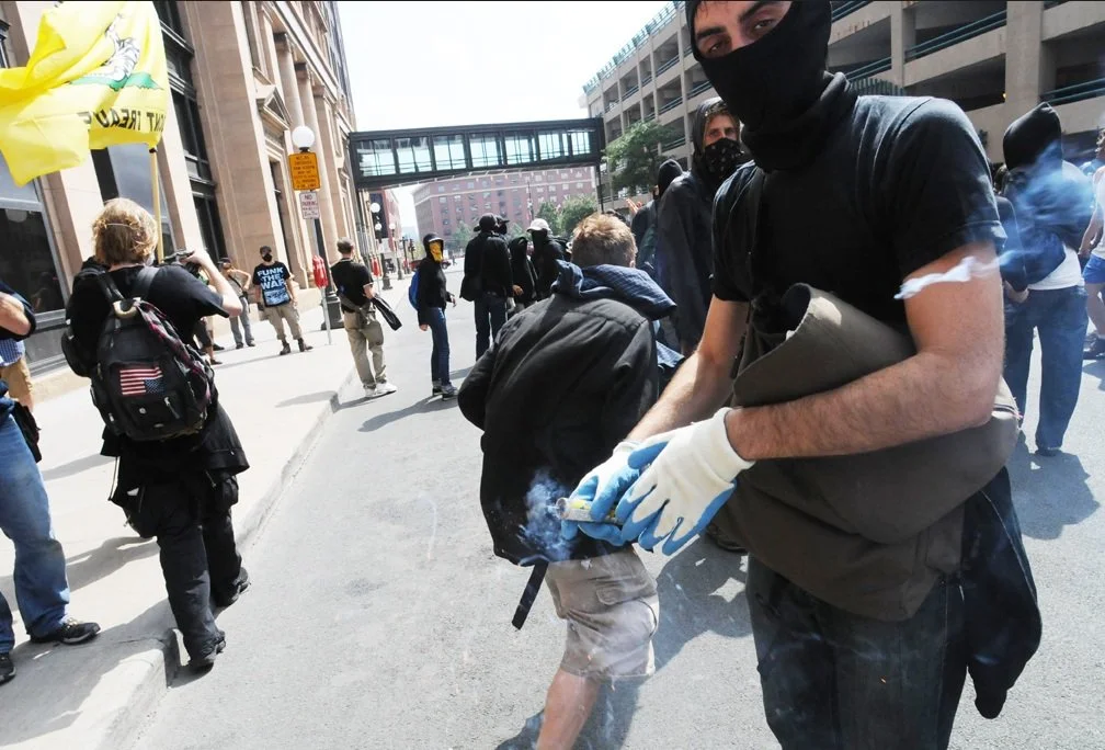 TOP 10 TIPS FOR PROTESTERS OCCUPYING COLLEGES, FIGHTING POLICE — THE ...