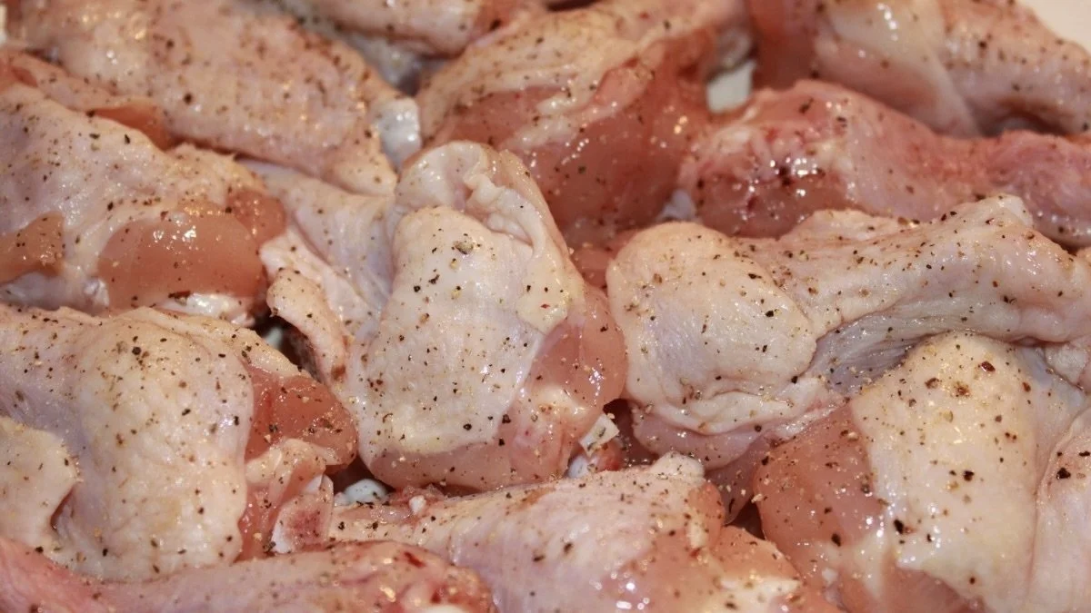 CUTTING UP FOWL — GET COOKING WITH BILL ST JOHN