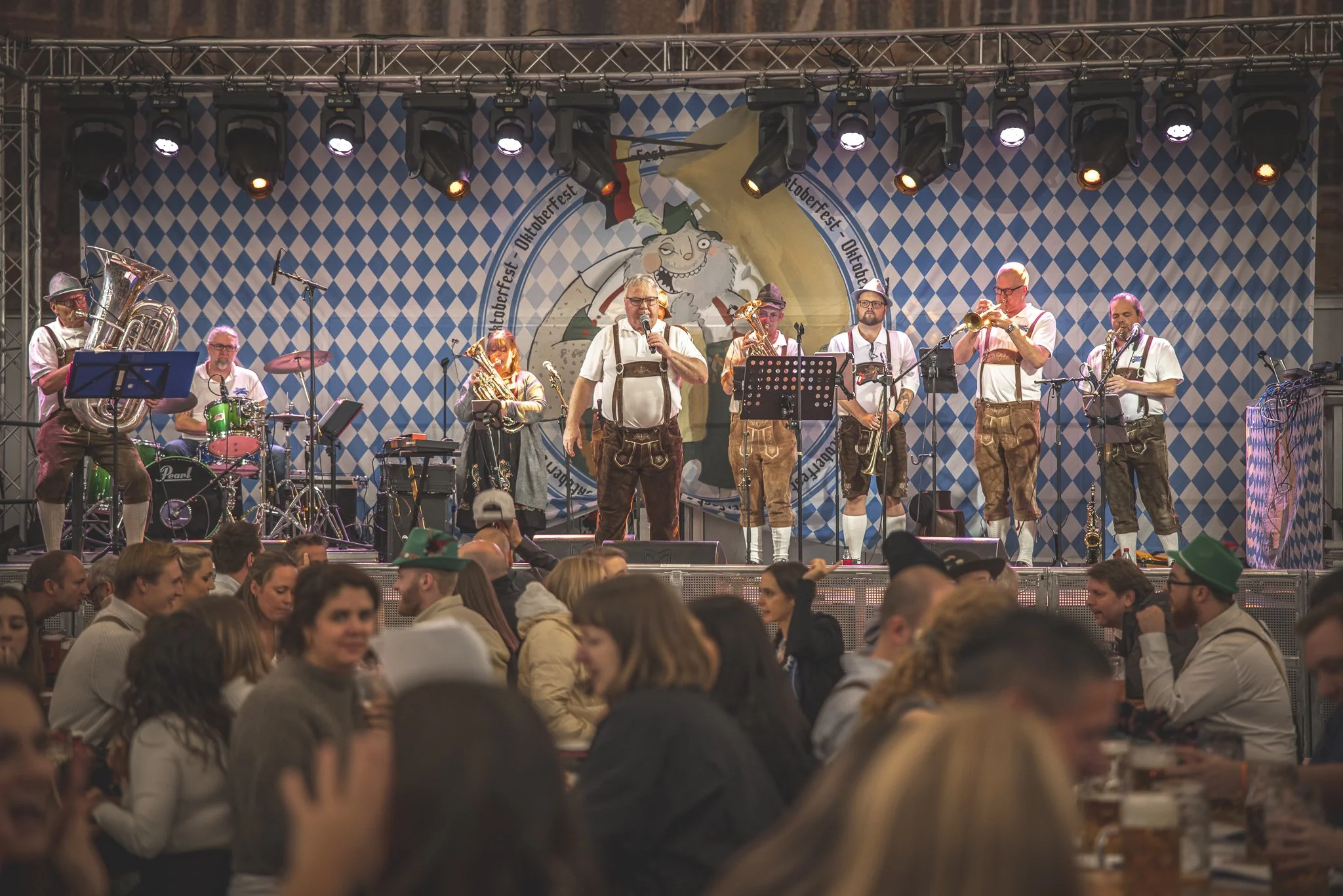 Oktoberfest By Alpenhaus — Alpenhaus Restaurant og Bar