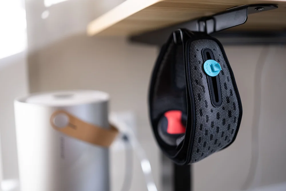 The Manta Sound: A Detailed Travel Sleep Mask Review — Signed Sojourner