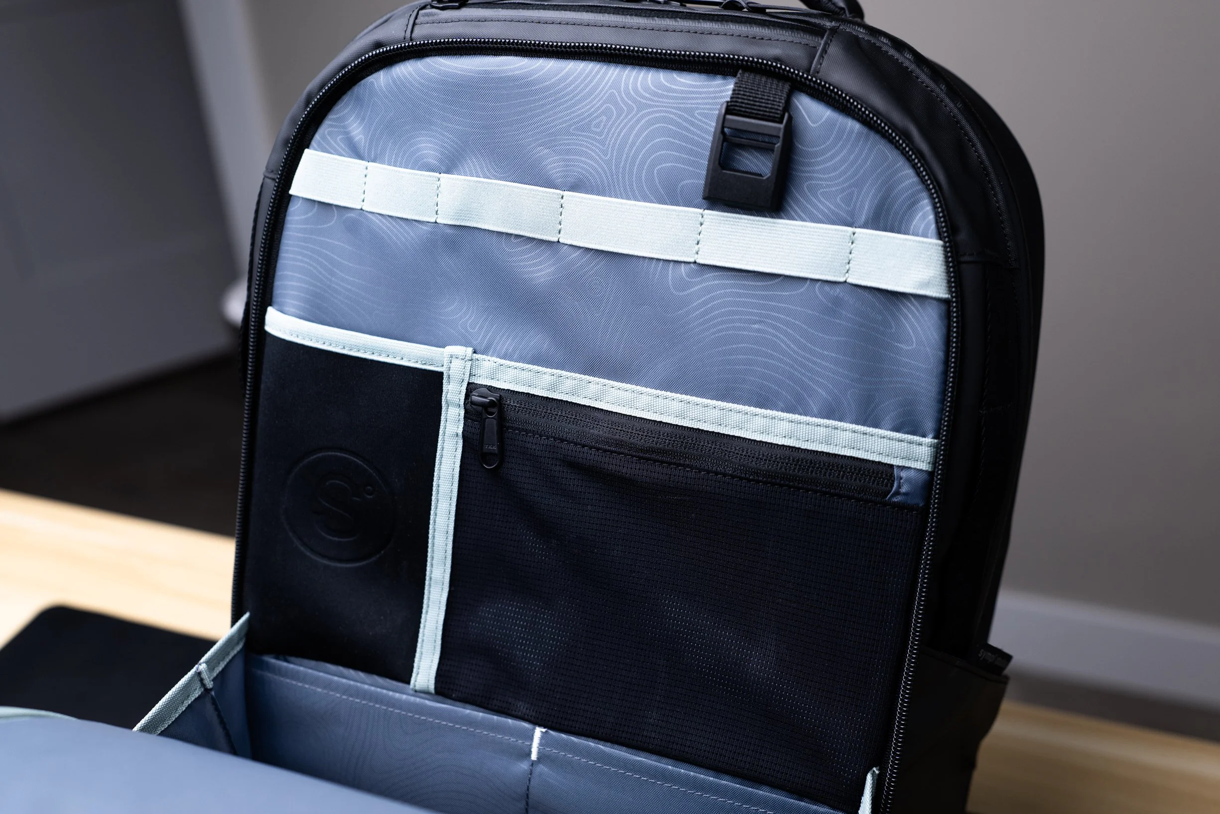 Sympl Studios 25L Weekender EDC Backpack Review — Signed + Sojourner