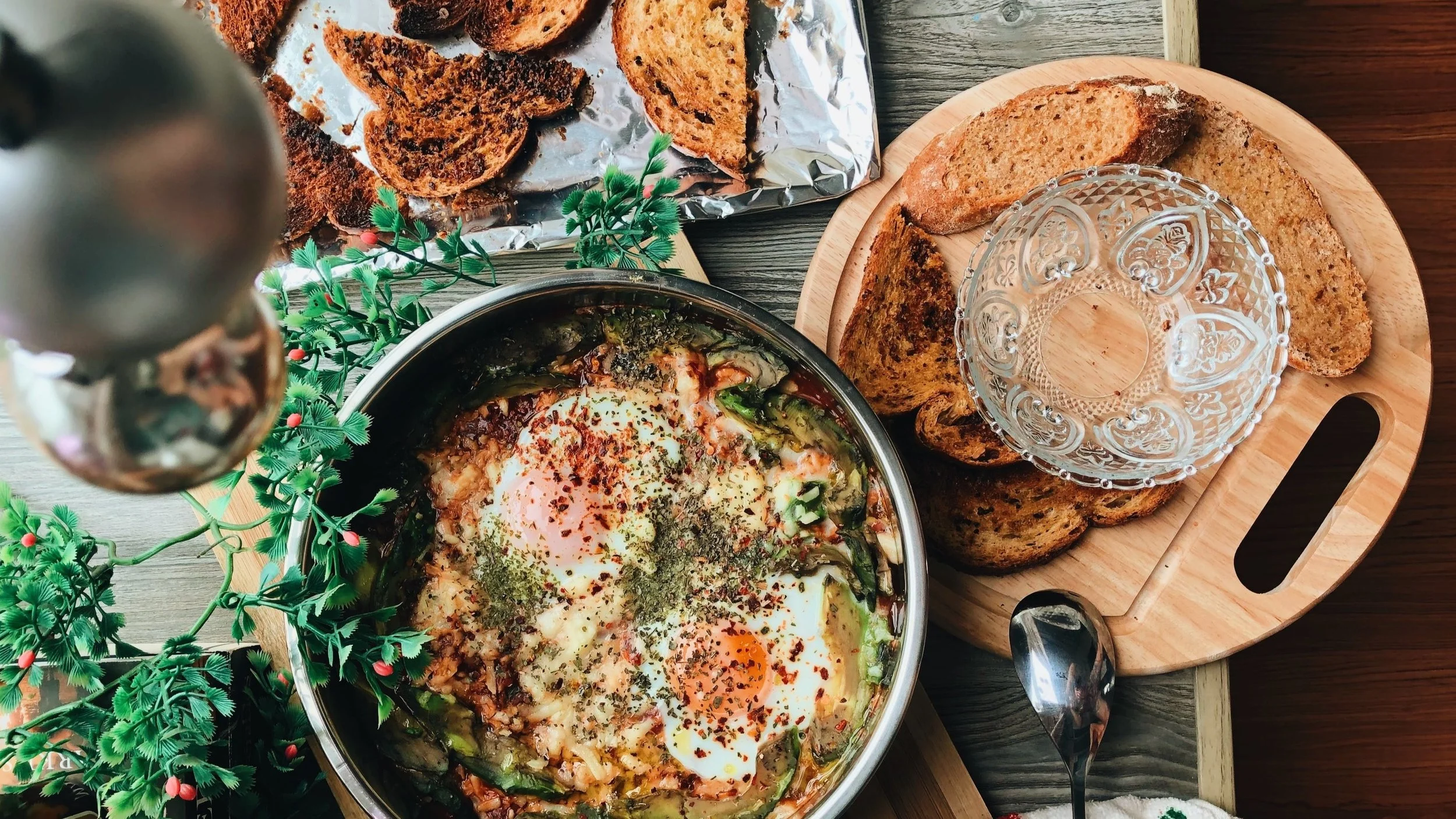 CAREERS — Lyla Restaurant
