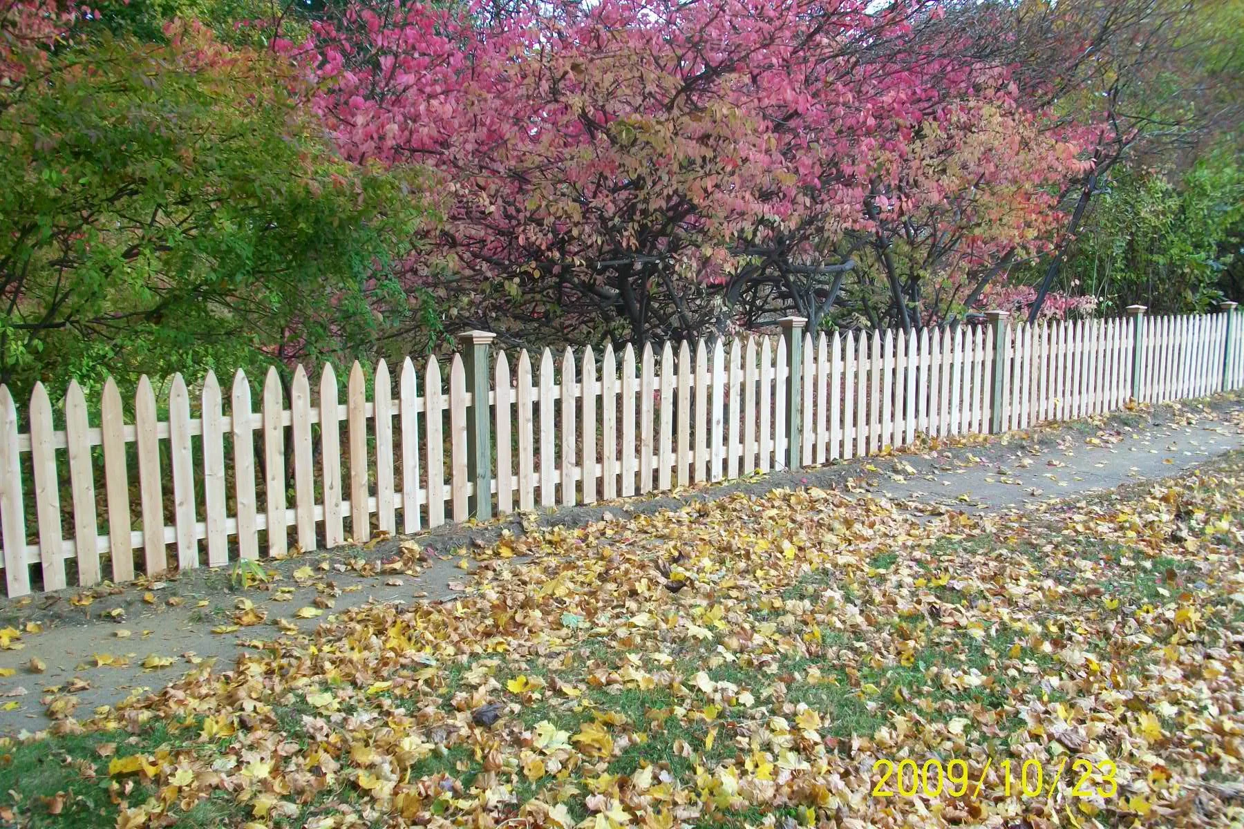 Wood Picket — Berkshire Fence Company