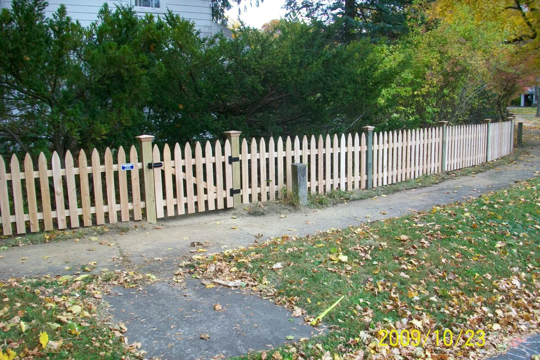 Wood Picket — Berkshire Fence Company