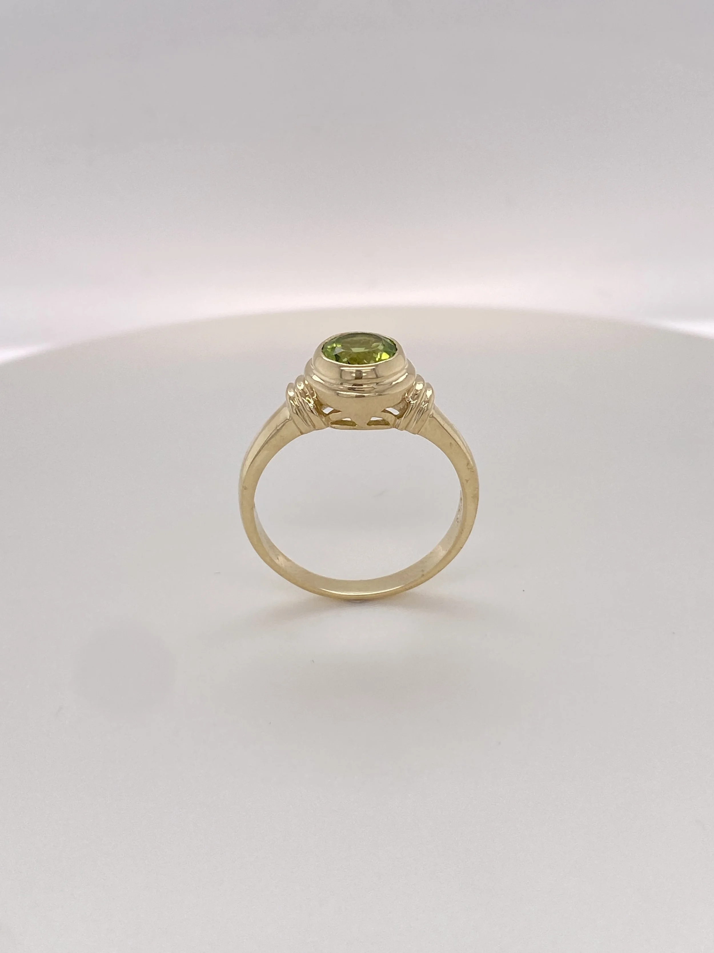 Gold Peridot Ring — Global Diamonds