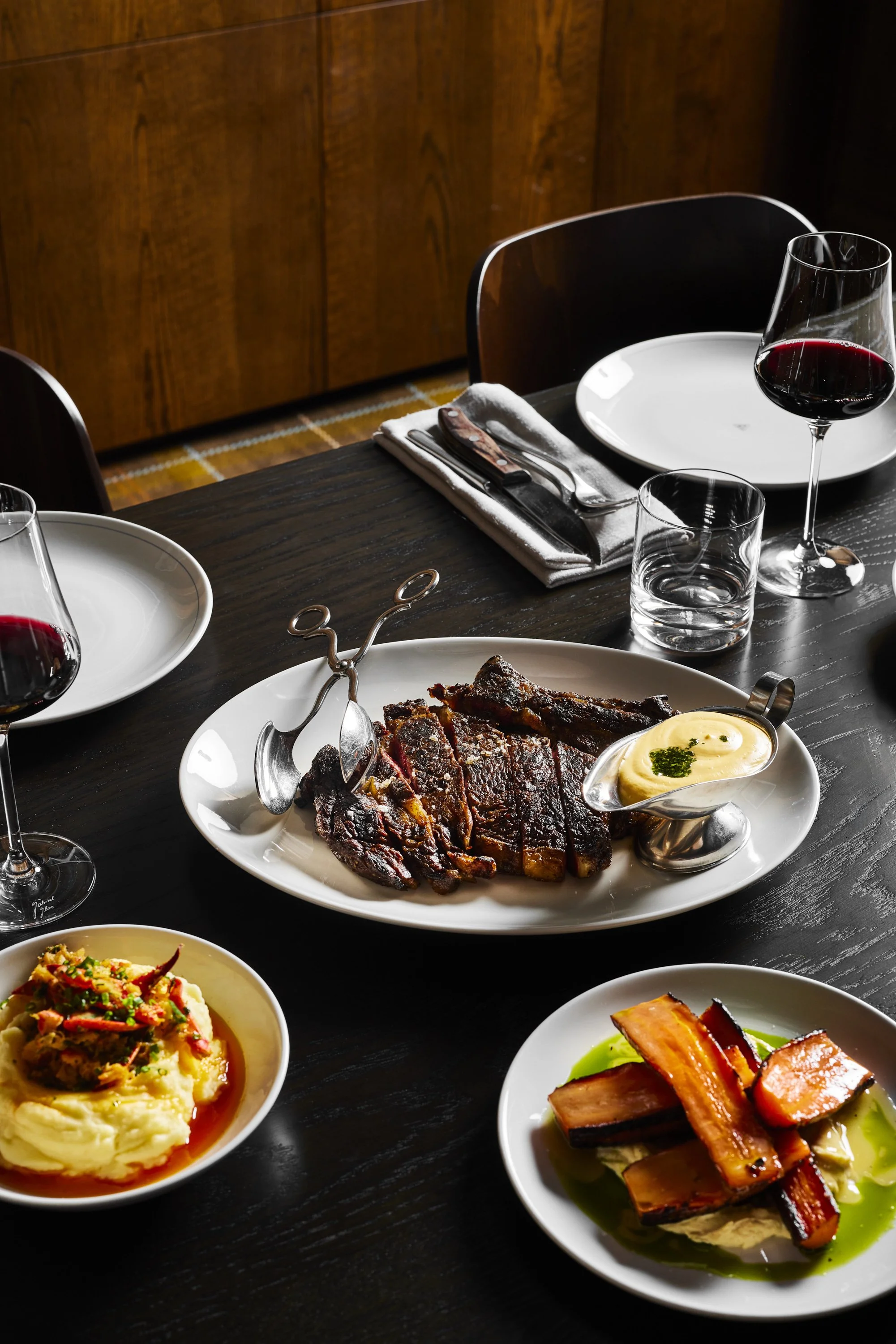 Private Dining — Angus & Bon