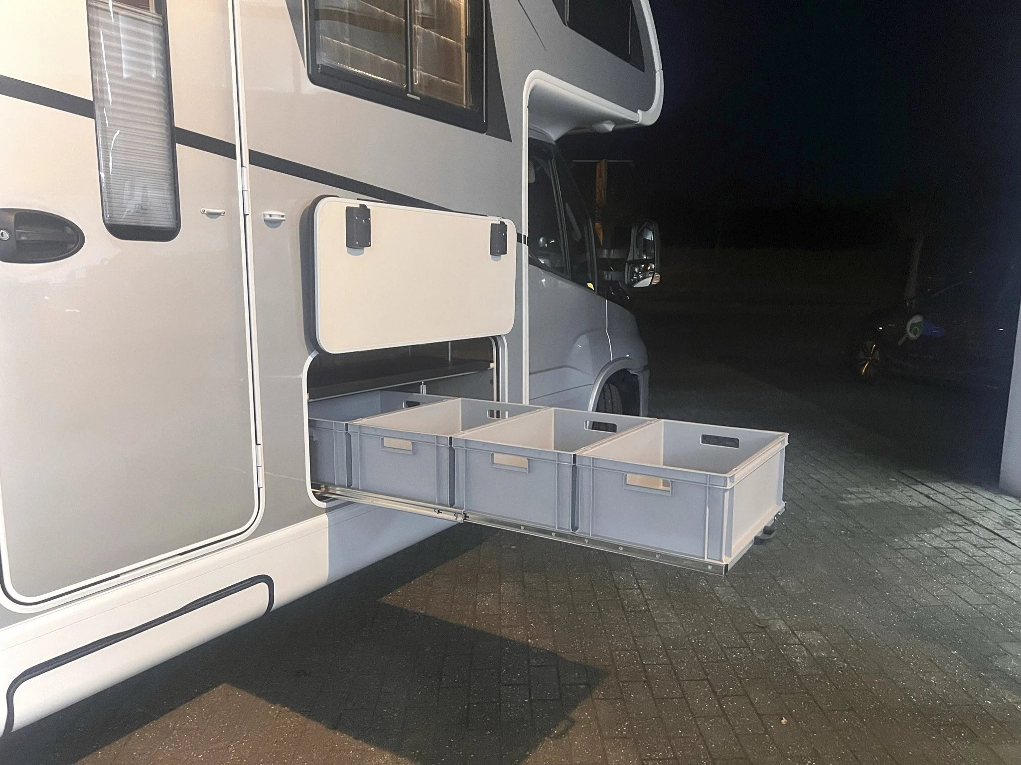 Karl Regal - Dein Wohnmobil-Regal