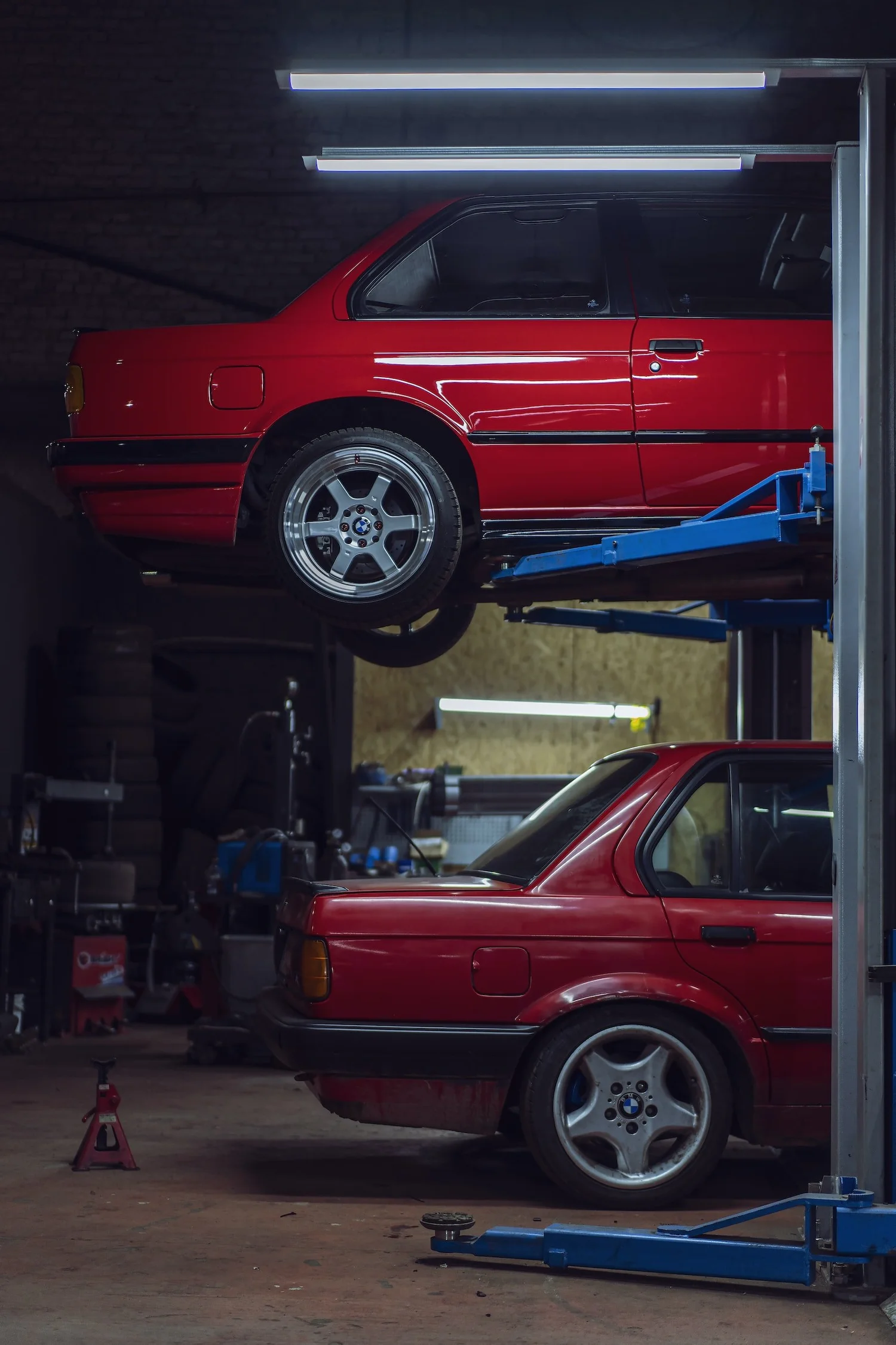 Hoist House DIY Automotive Shop