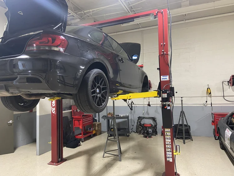 Hoist House DIY Automotive Shop