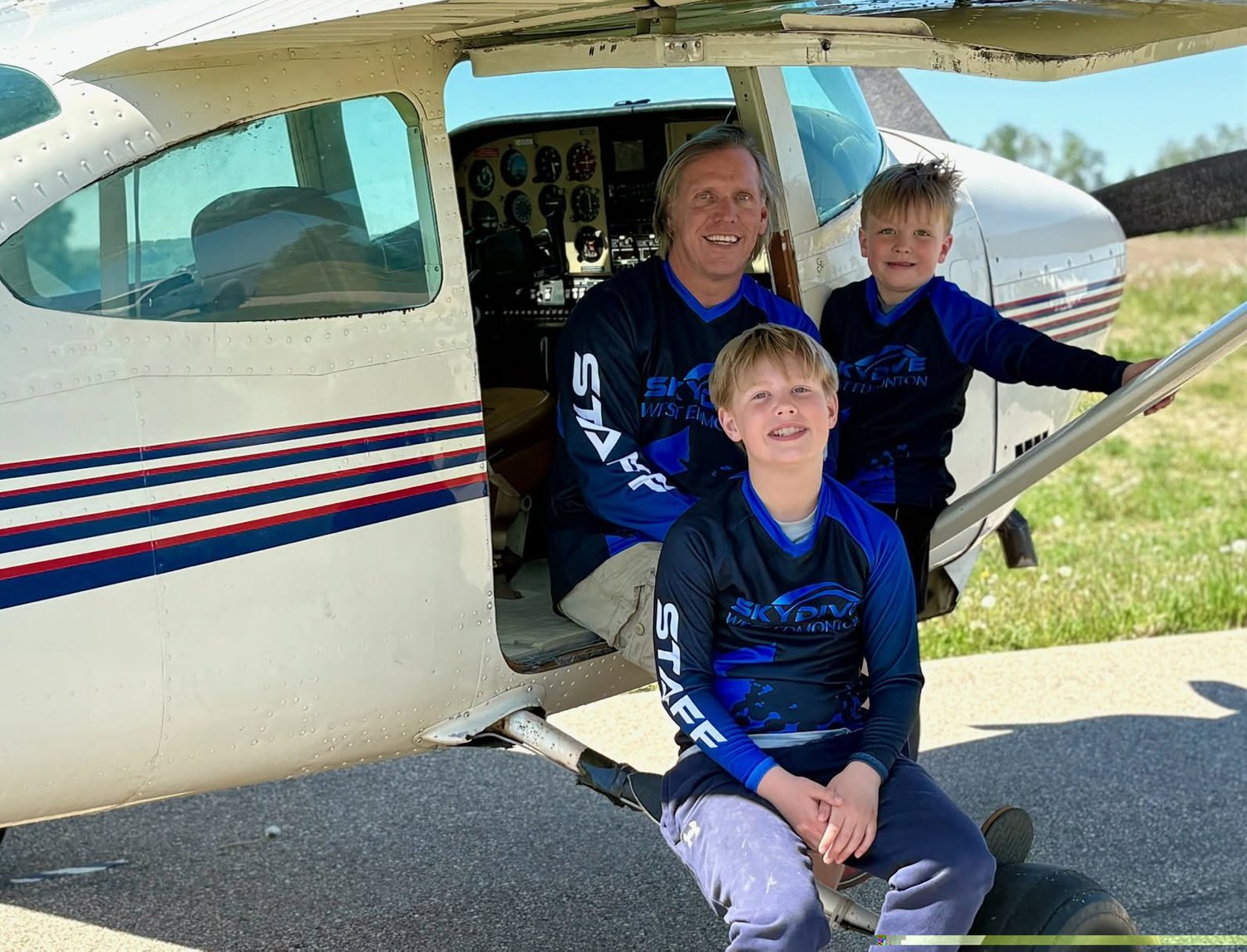 About Us — Skydive West Edmonton