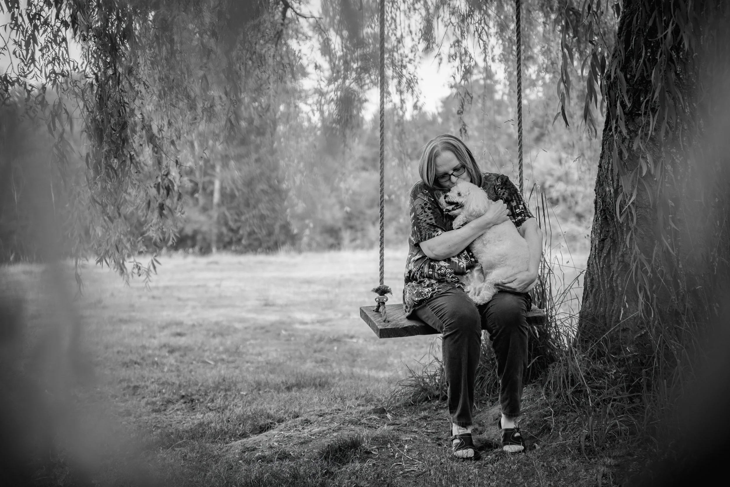 The Grieving Tree — Seattle-Tacoma Pet Photographer