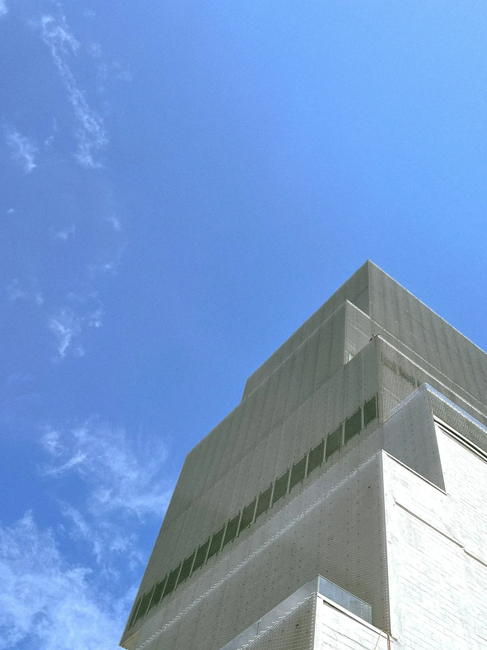 New Museum in Lower East Side, Manhattan ⋮ EVERLASTYING