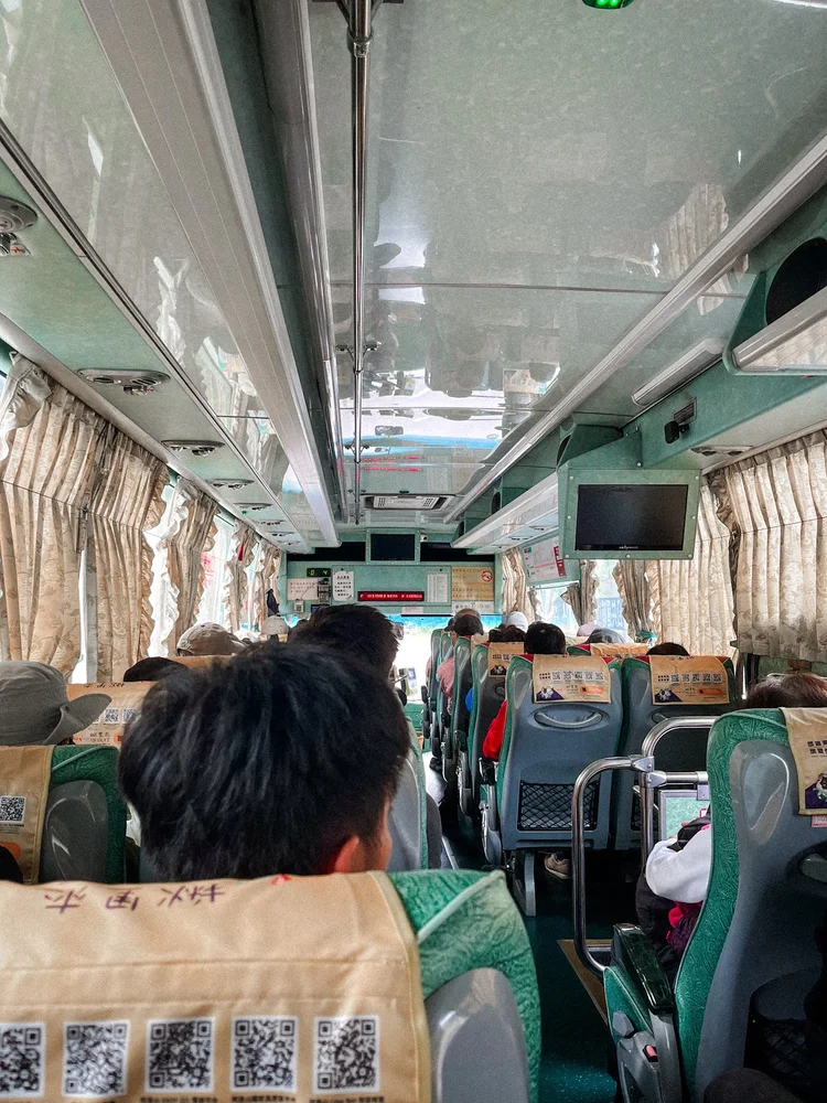 Taiwan Transportation Guide 2025: How to Get Around by HSR, MRT ...