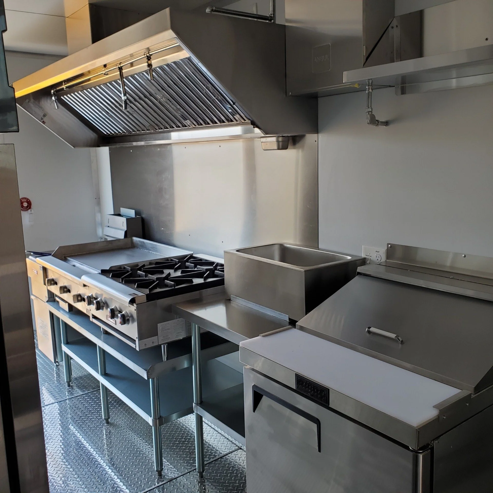 Jay's Mobile Carts & Trailers