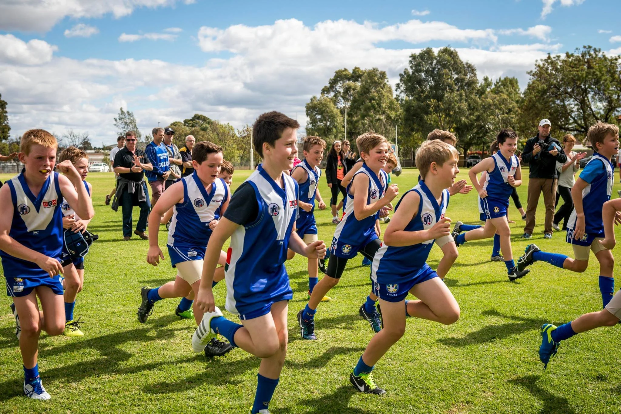 Football — WEST IVANHOE UNITED SPORTS CLUB