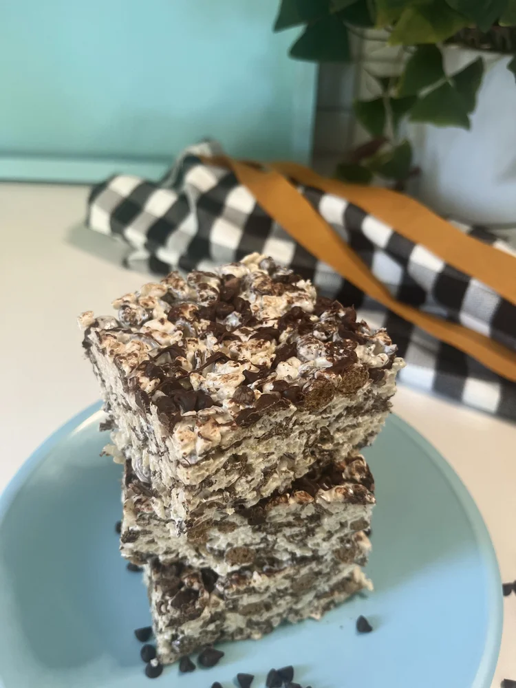 Choc-O-Bloc Krispie Treats — flour+sugar