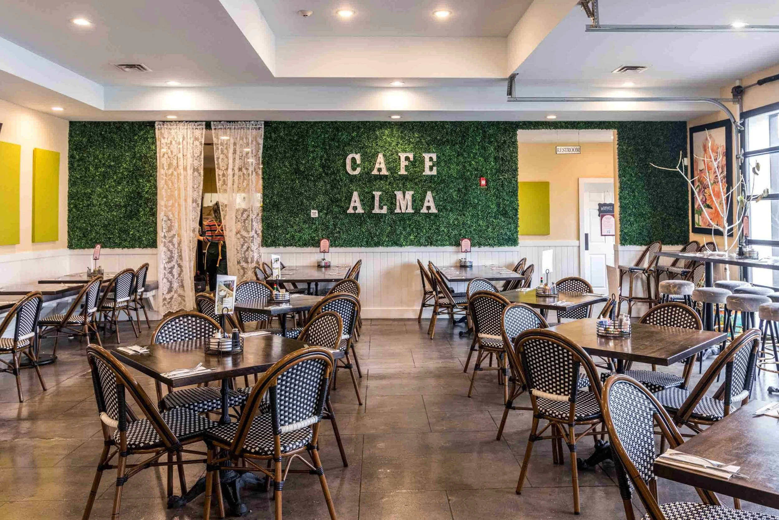 About — Café Alma Cincy