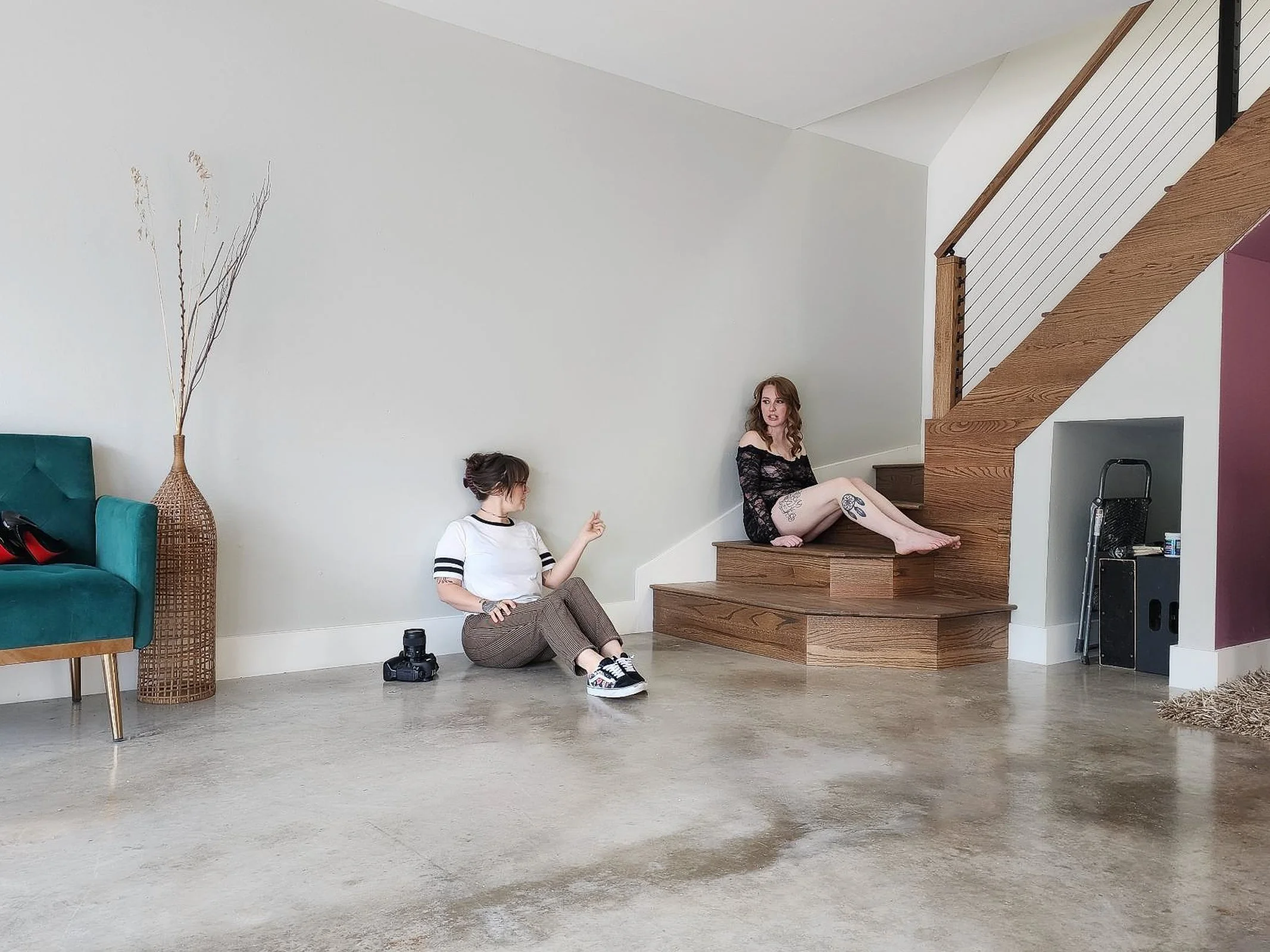 ANGELA BLAKE - Beauty-Centered Photography for Everyday Women