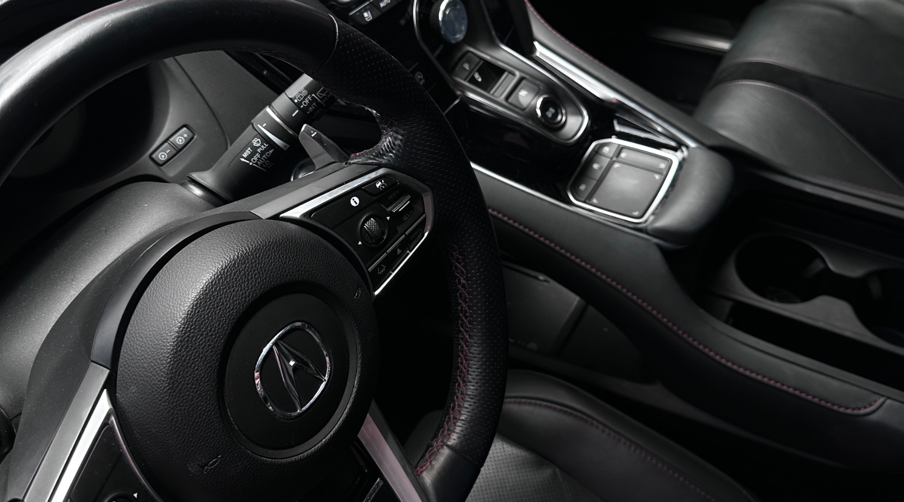 POV: así se conduce el RDX de Acura — Q8 Magazine