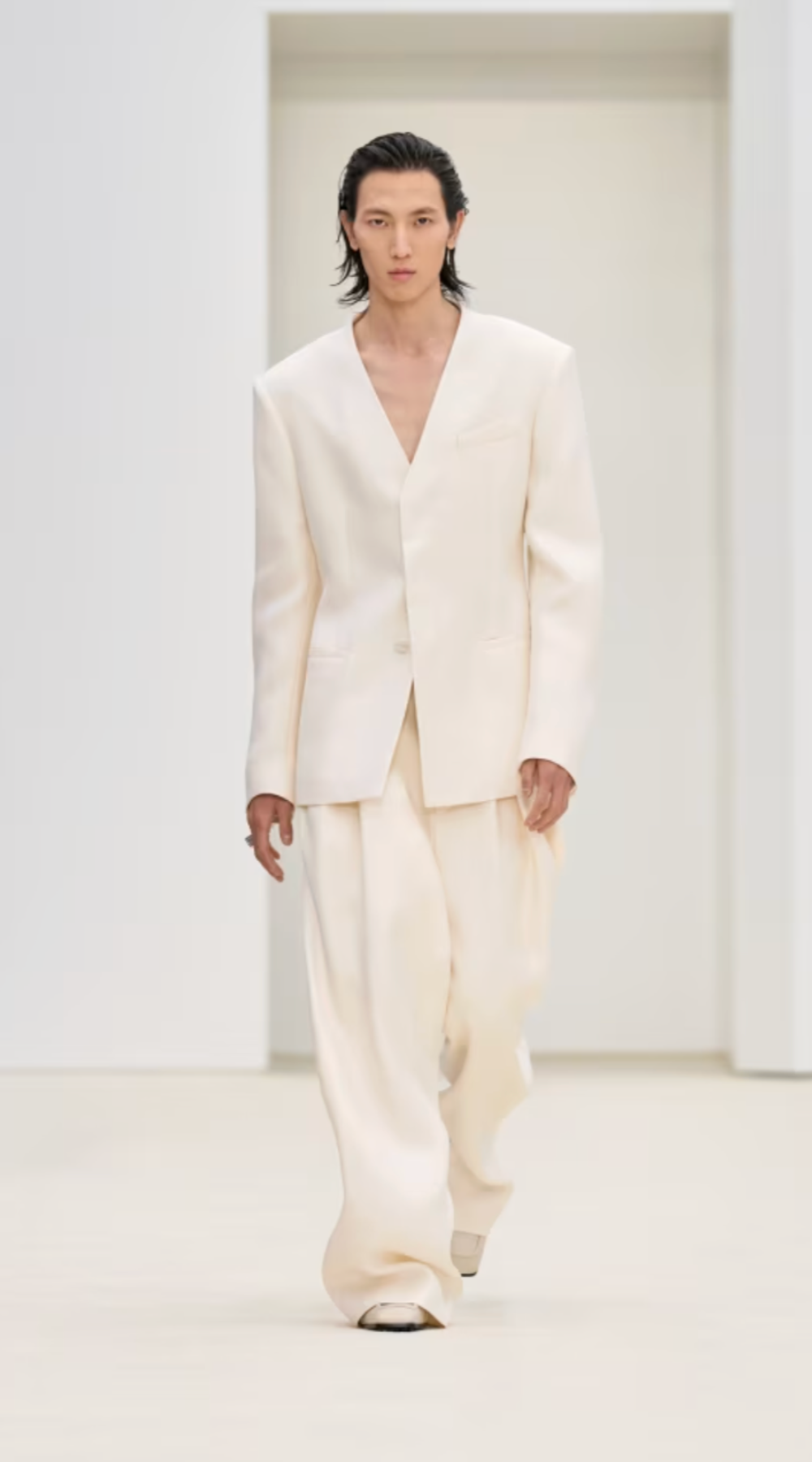 Ferrari Style Spring/Summer 2026: lujo y precisión a la italiana — Q8 ...
