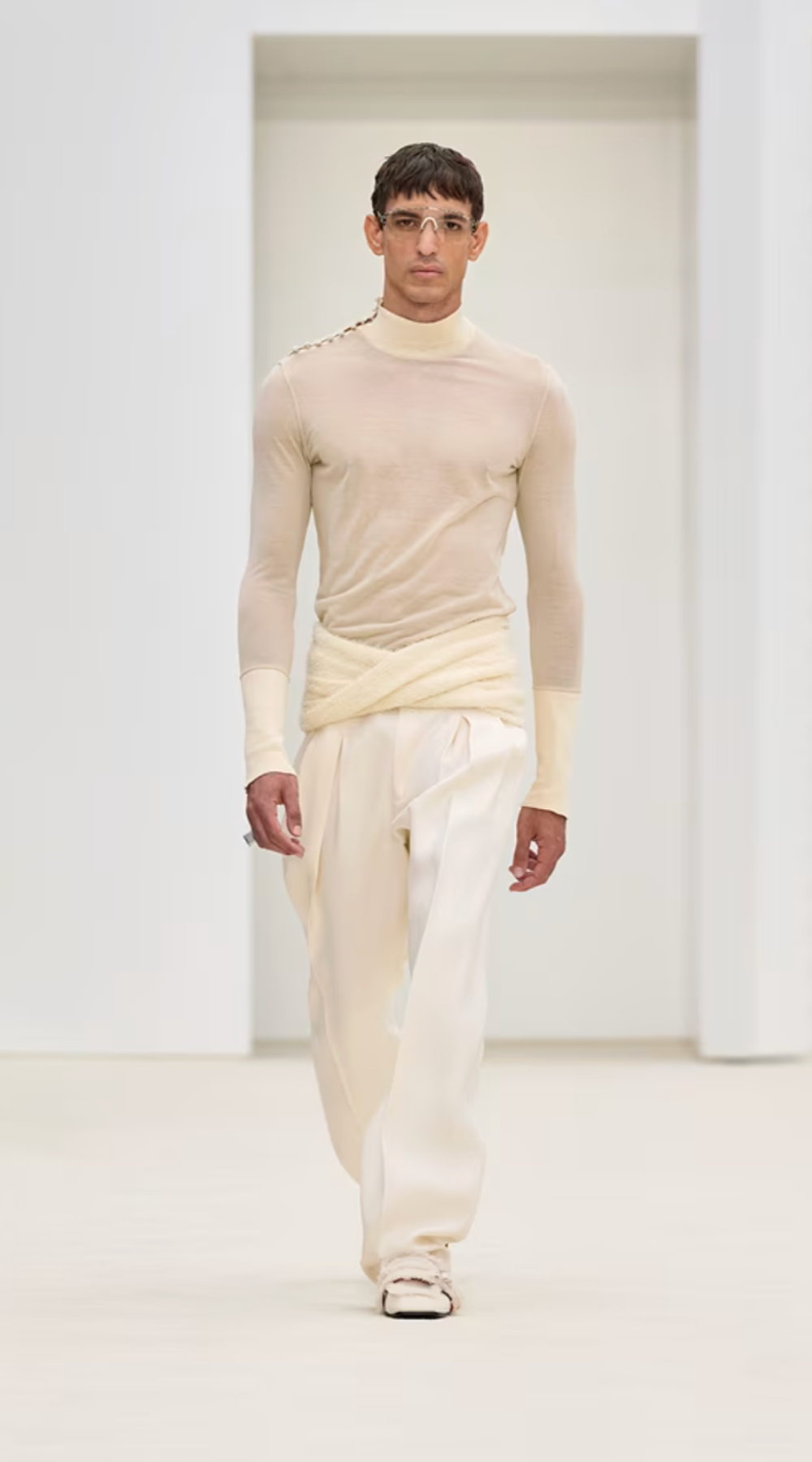 Ferrari Style Spring/Summer 2026: lujo y precisión a la italiana — Q8 ...