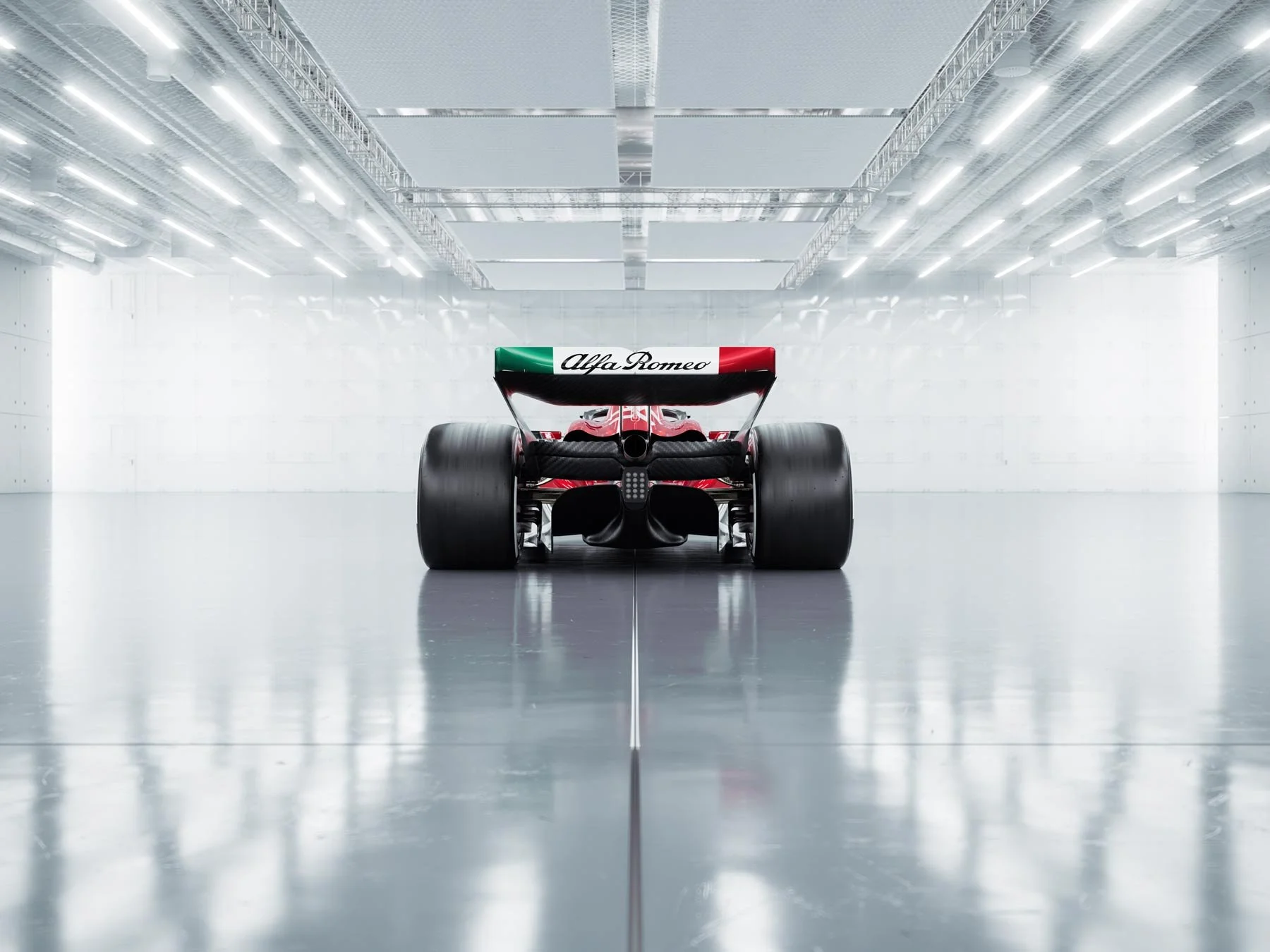 Conoce el nuevo C43 de Alfa Romeo F1 Team Stake — Q8 MAGAZINE