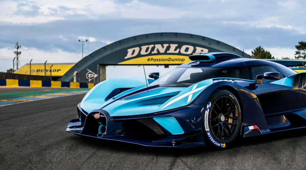 La presentación legendaria de Bugatti Bolide en Le Mans — Q8 Magazine