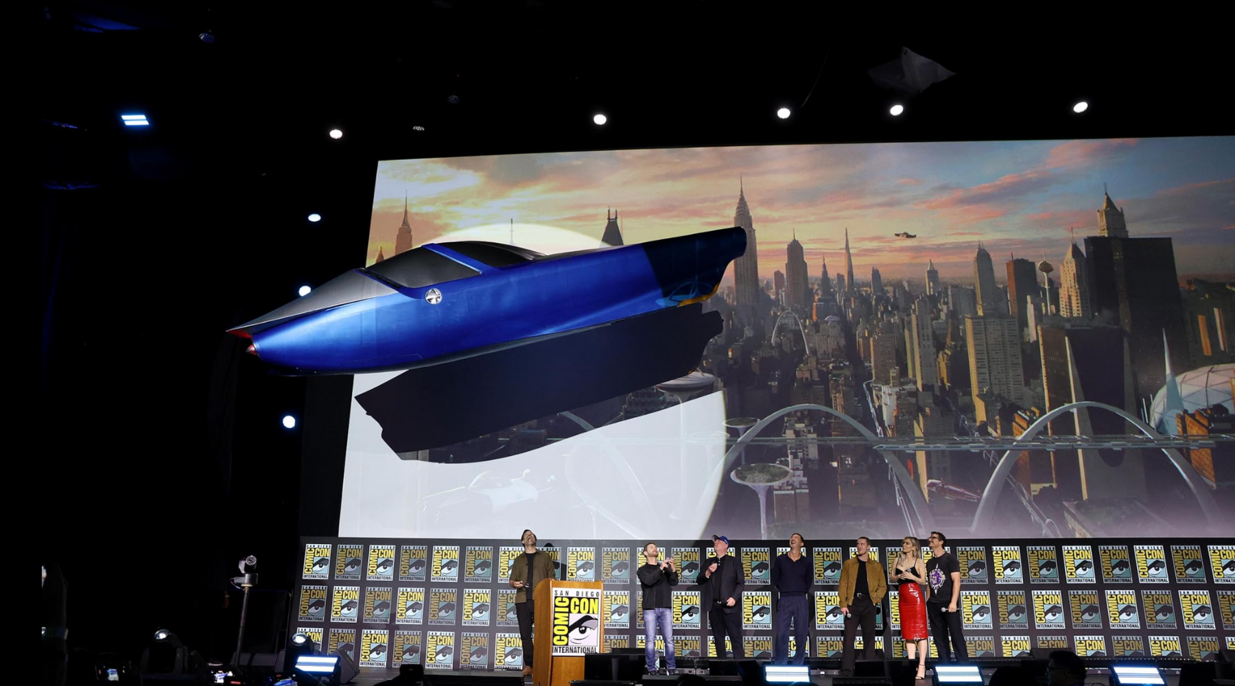 El Fantasti-Car está de regreso en Fantastic Four: First Steps — Q8 ...